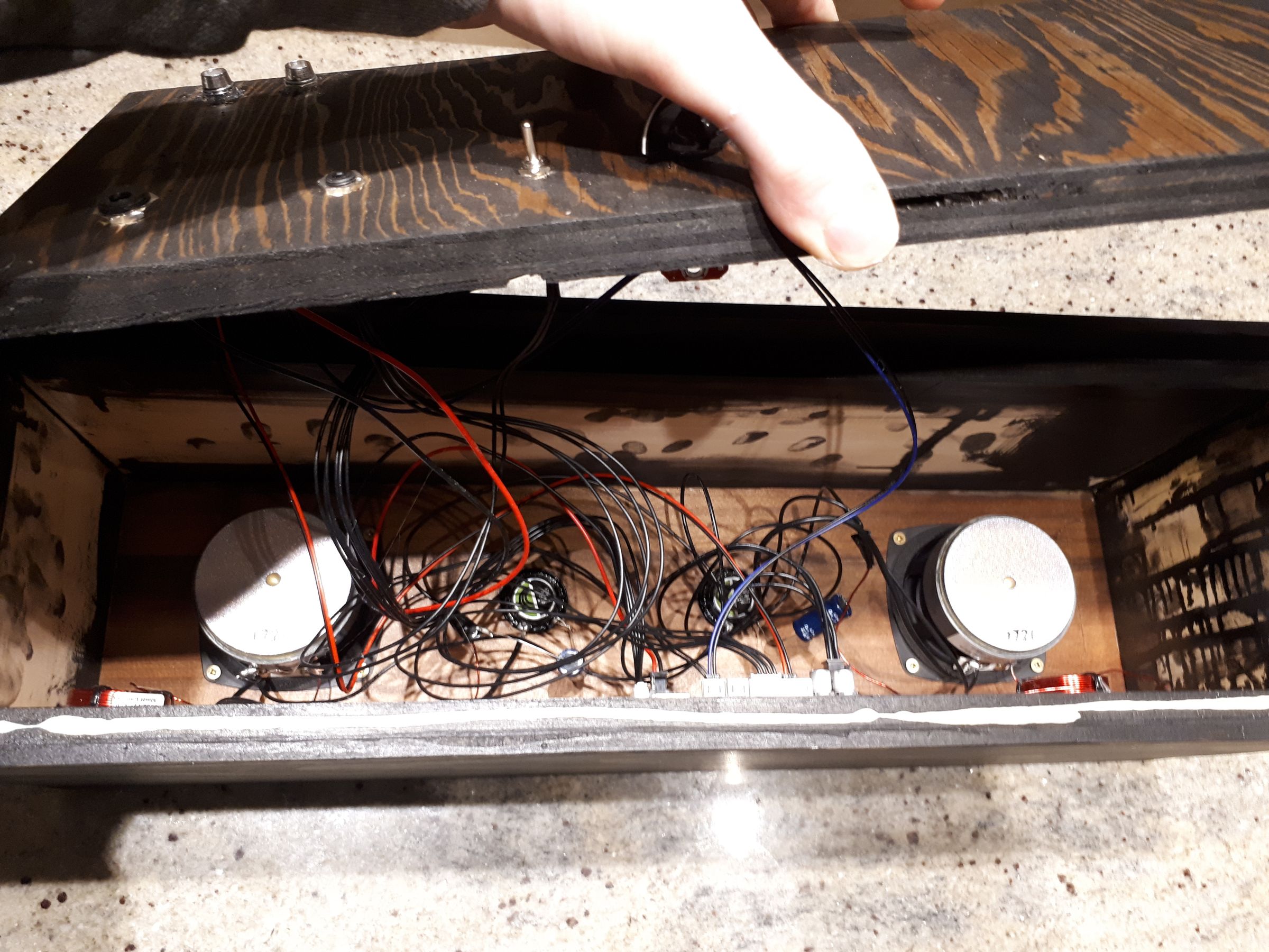 DIY Stereo Bluetooth Speaker (2x30W) : 8 Steps (with Pictures ...