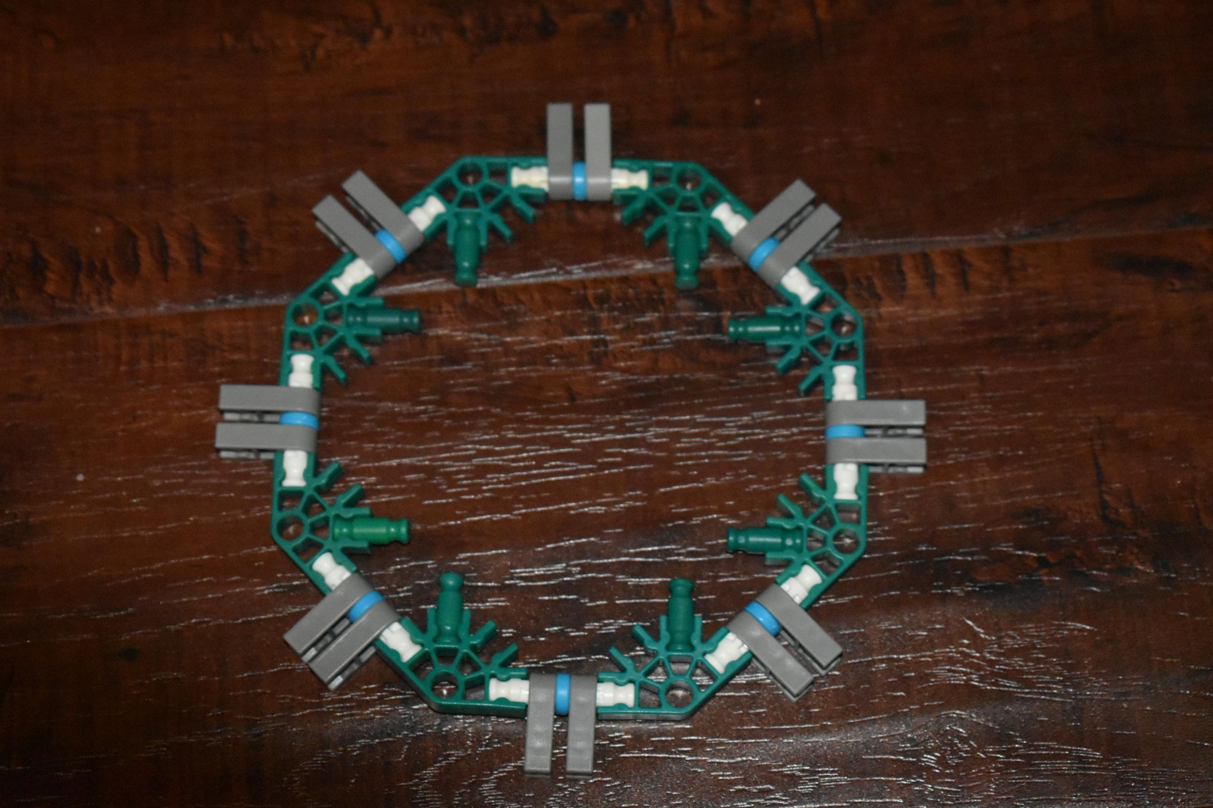 K'nex Octopus Fair / Carnival Ride Knex W/ Set Up & Disassembly Process ...