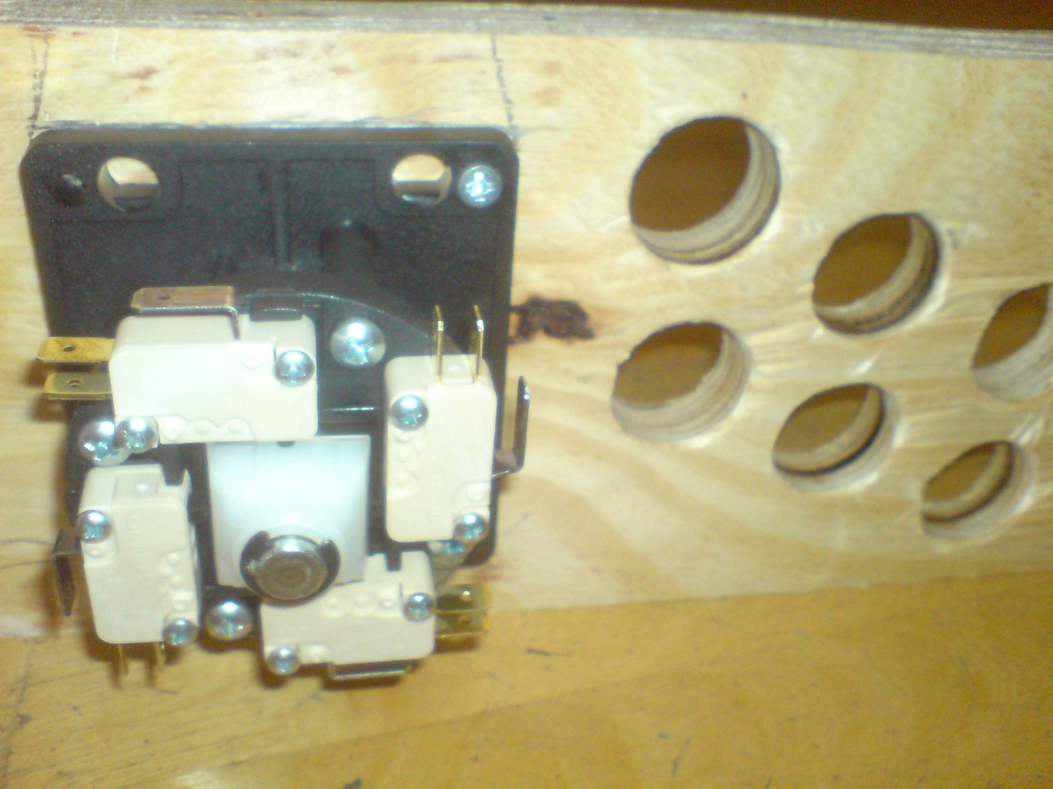 Arcade Cabinet - Play Arcade Games Old Skool : 11 Steps (with Pictures ...