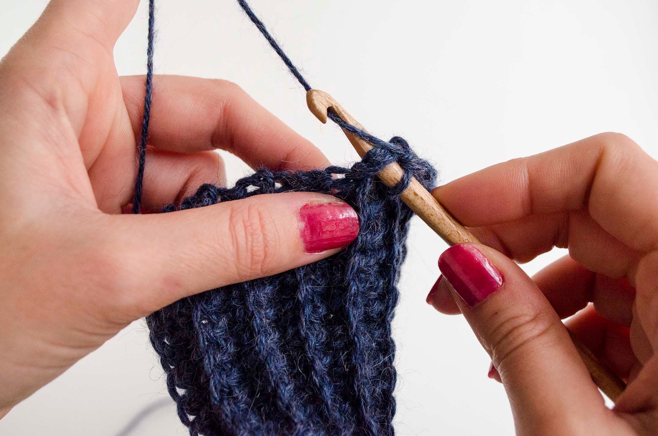 Crochet Mittens : 15 Steps (with Pictures) - Instructables