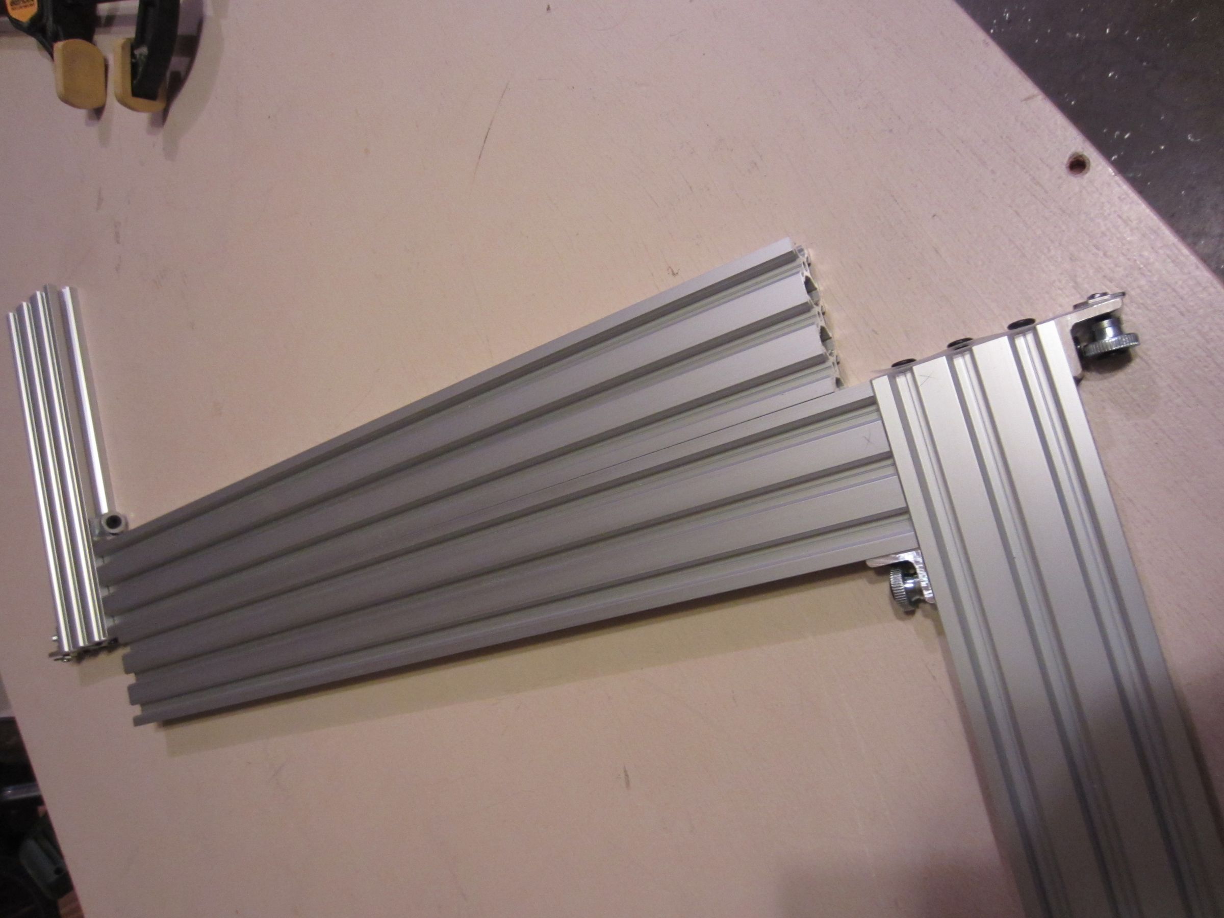 Adjustable Router Guide Template : 11 Steps (with Pictures) - Instructables