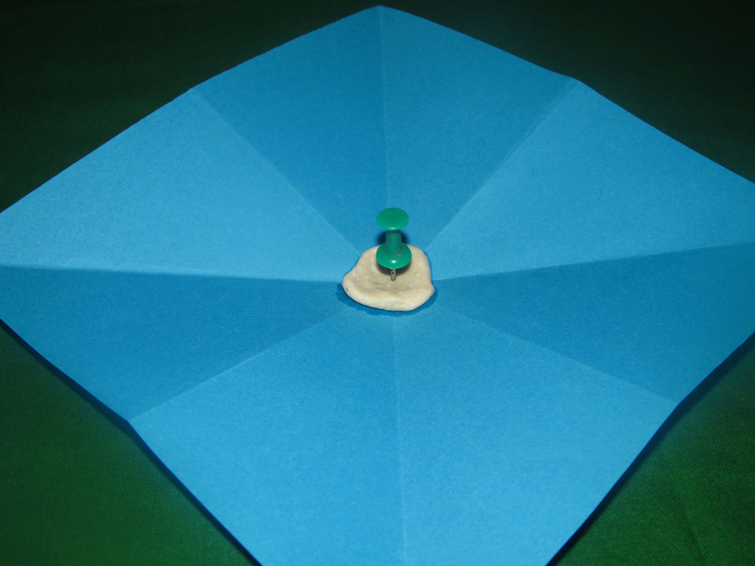 Paper Throwing-darts : 5 Steps (with Pictures) - Instructables