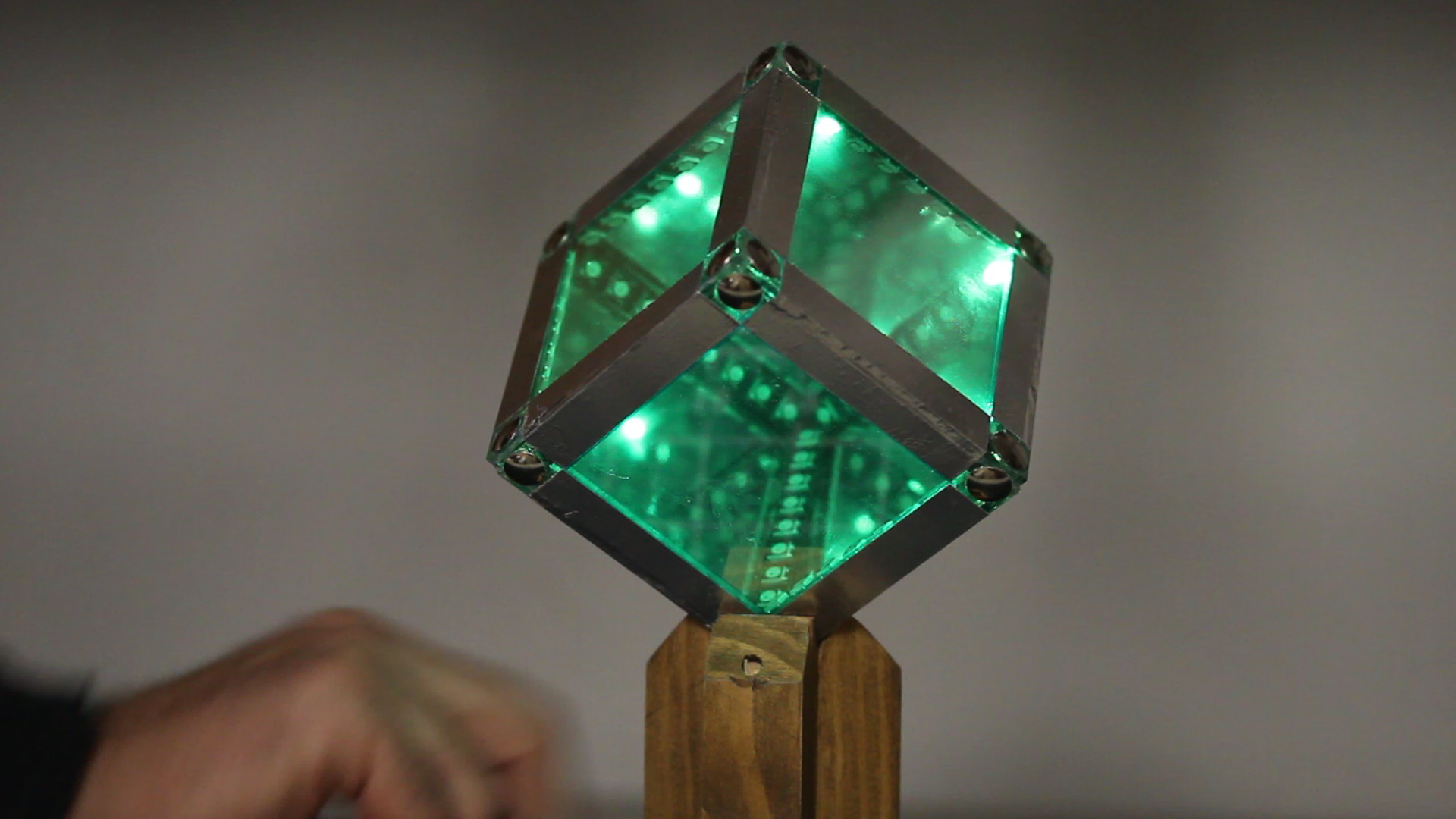 Make an Infinity Mirror Cube : 12 Steps (with Pictures) - Instructables