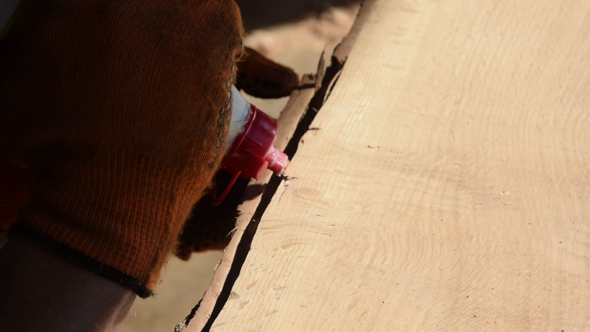 Bark Edge Oaken Table - Very Easy and Cool Looking : 8 Steps (with ...