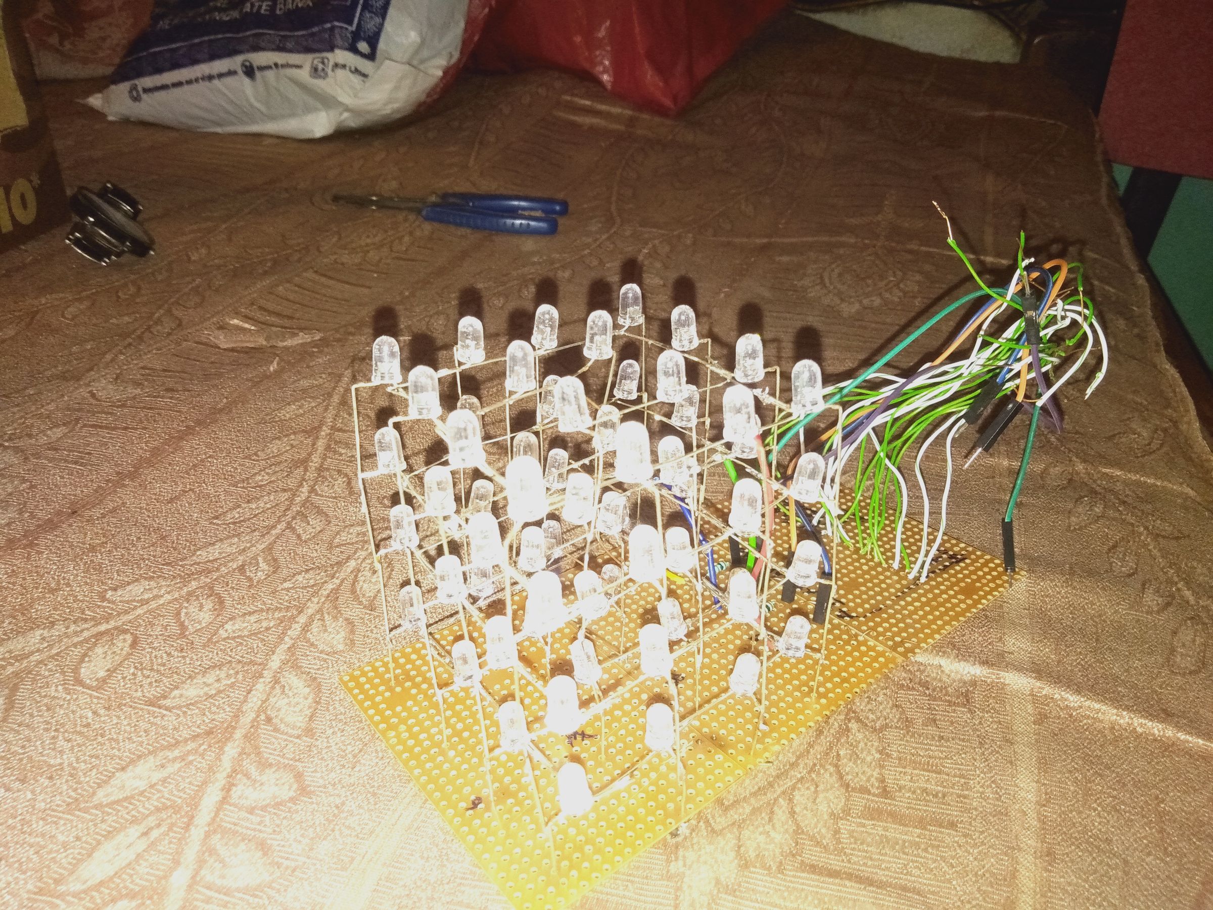 4x4 LED CUBE- BASED ON ARDUINO : 8 Steps - Instructables