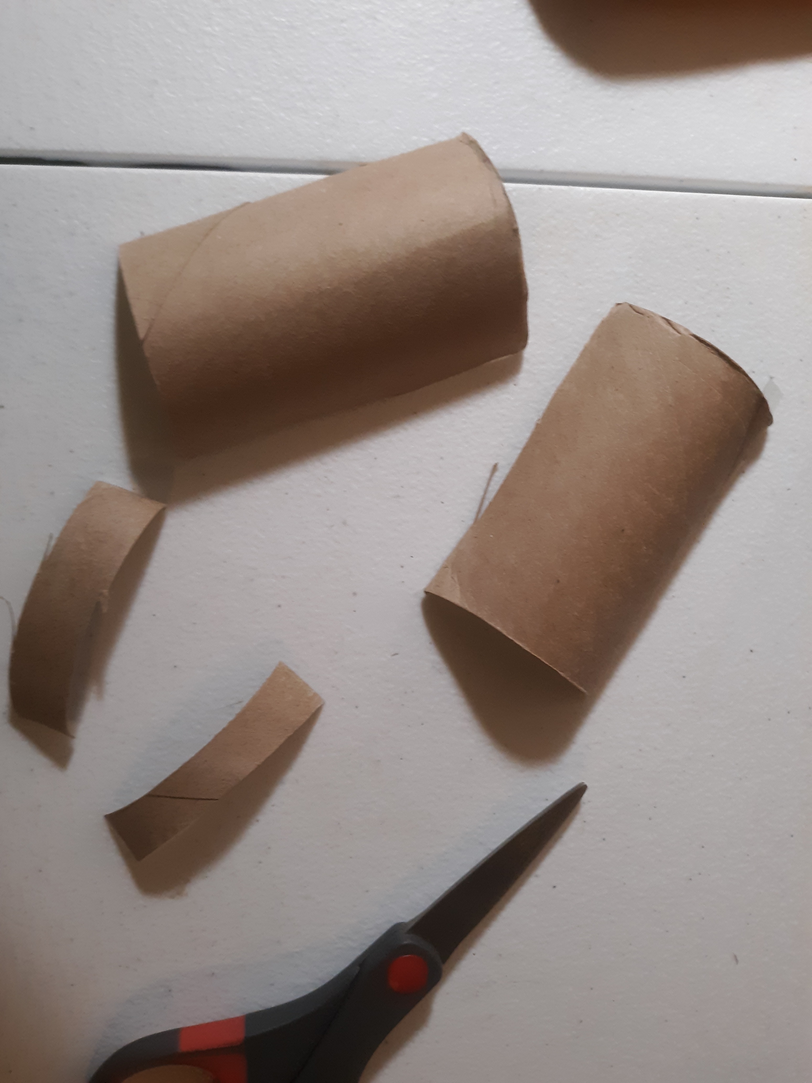 1960's Jaguar Customizable Cardboard Car Body Design : 13 Steps ...