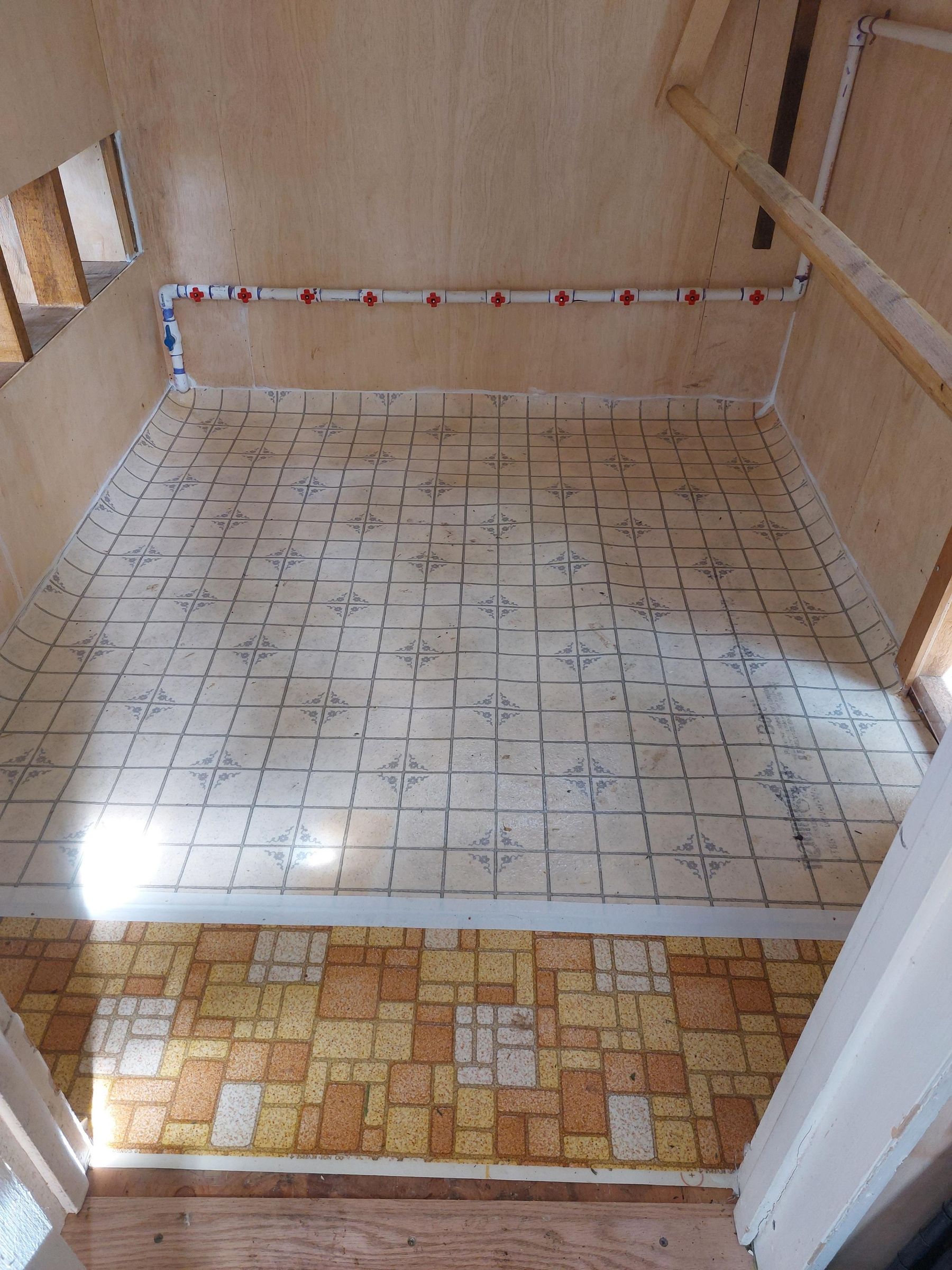 Easy-Care Henhouse : 16 Steps (with Pictures) - Instructables