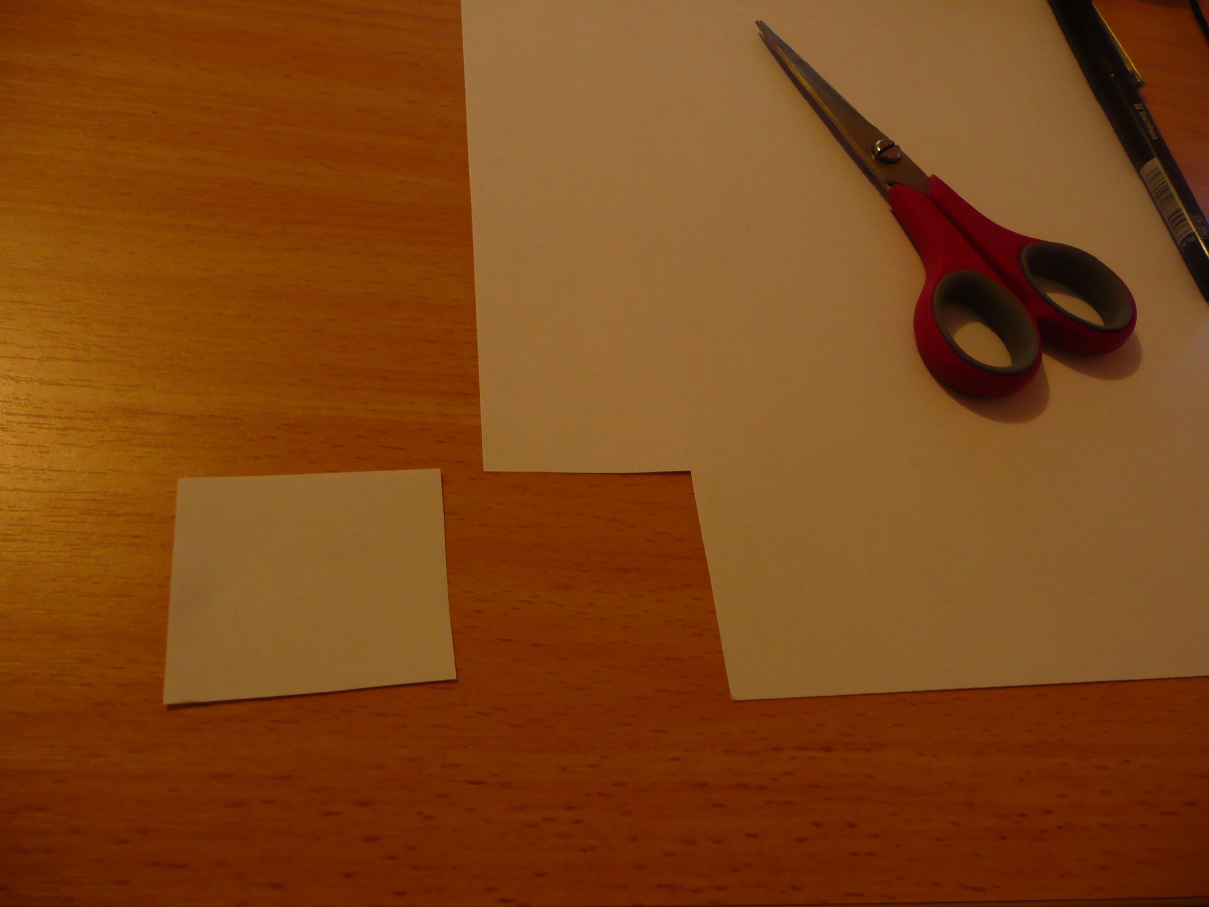 Hidden Storage Compartment in Your Phone! : 4 Steps - Instructables