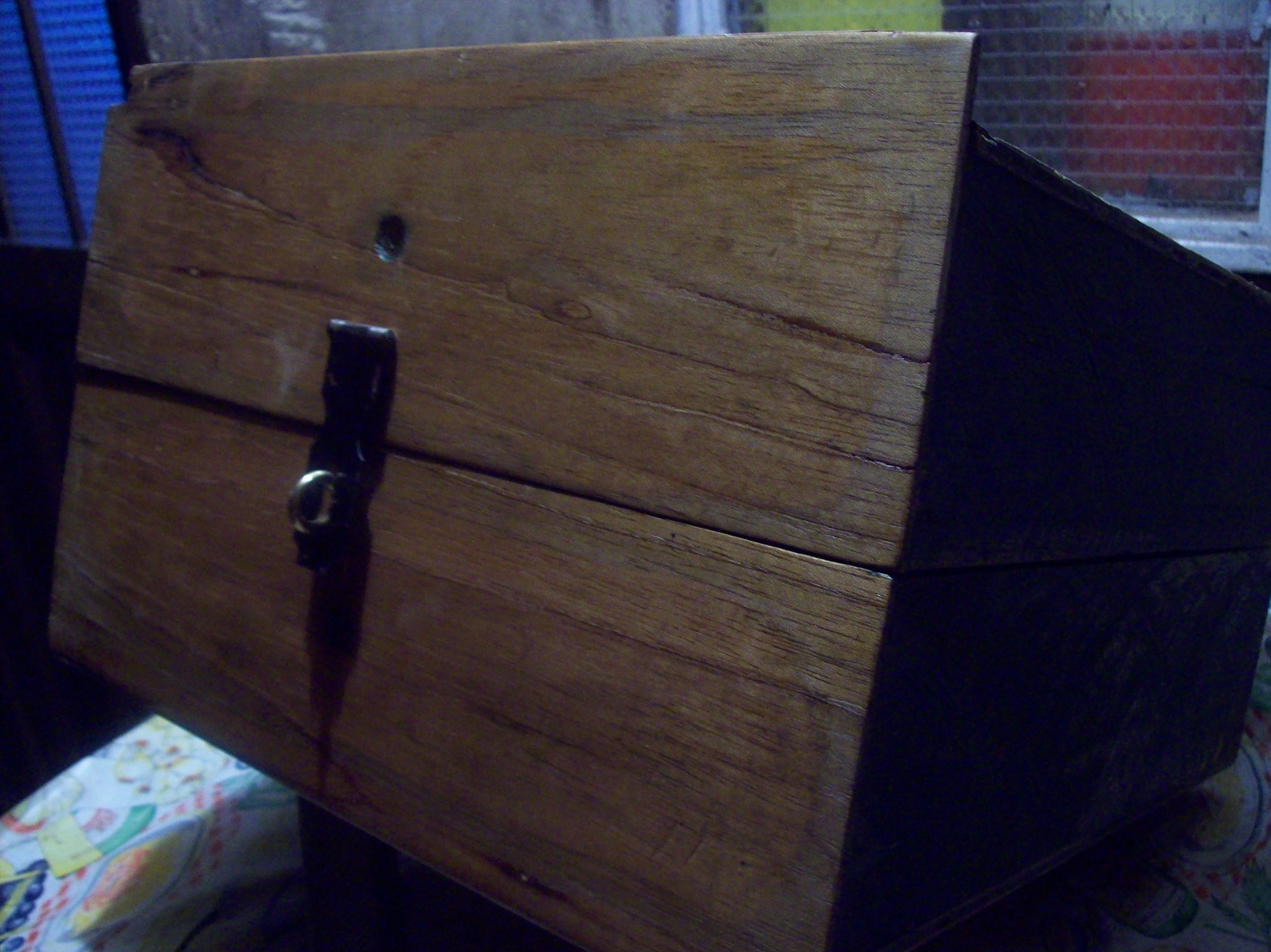 Design Reusing Scrapped Furniture. : 3 Steps - Instructables