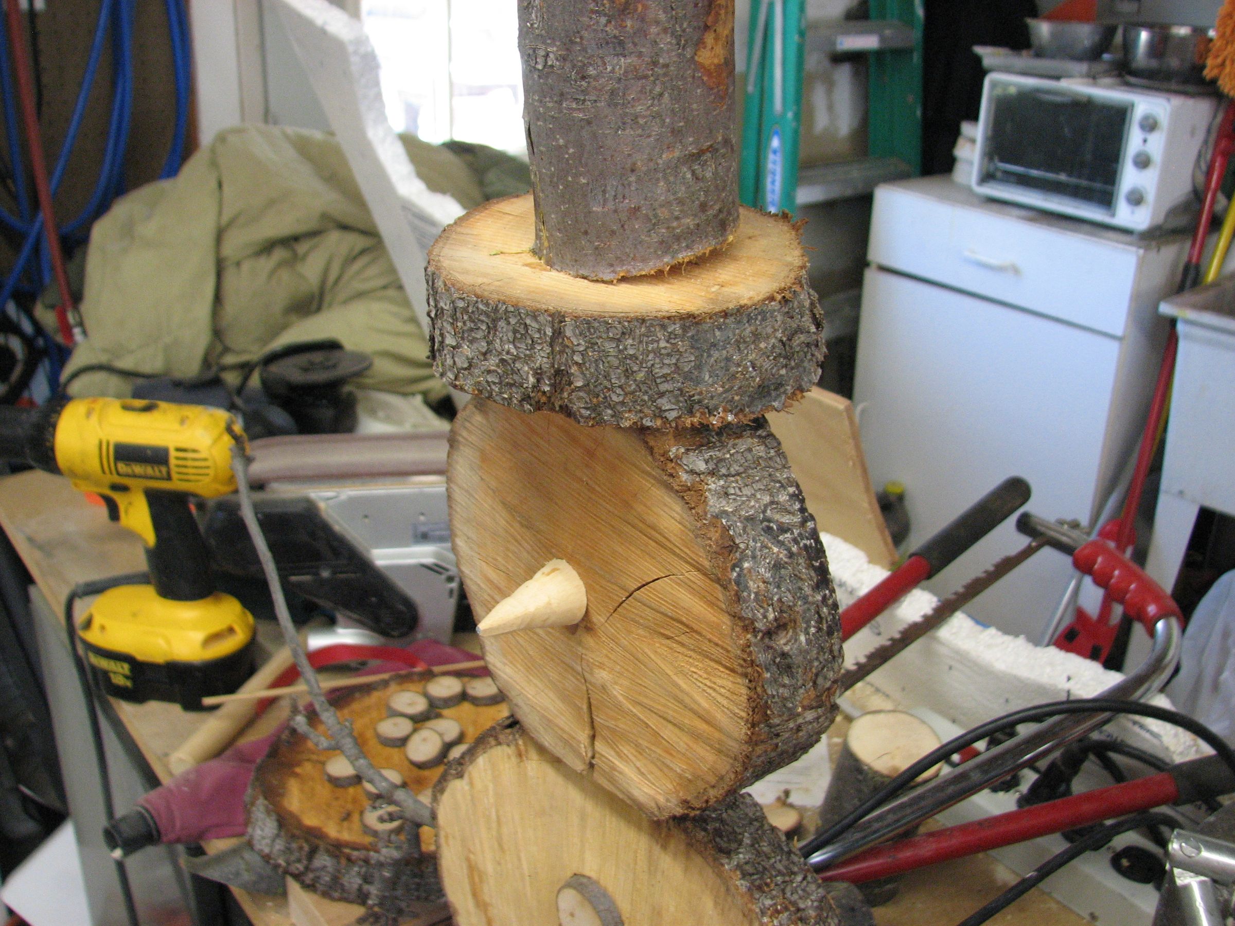 Dead Tree, 37 Gifts : 5 Steps (with Pictures) - Instructables