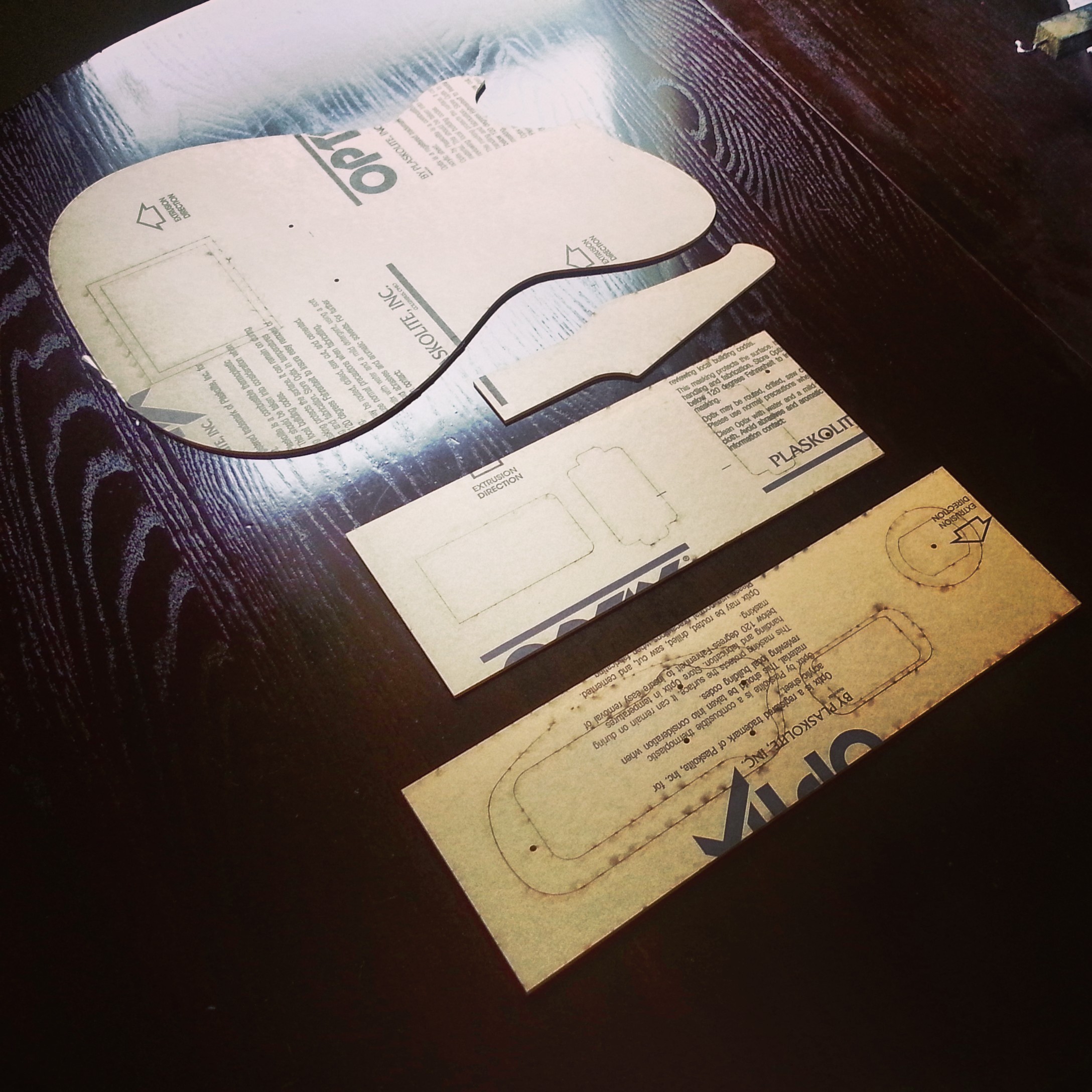 Make a Custom Guitar With Custom Templates : 10 Steps (with Pictures ...