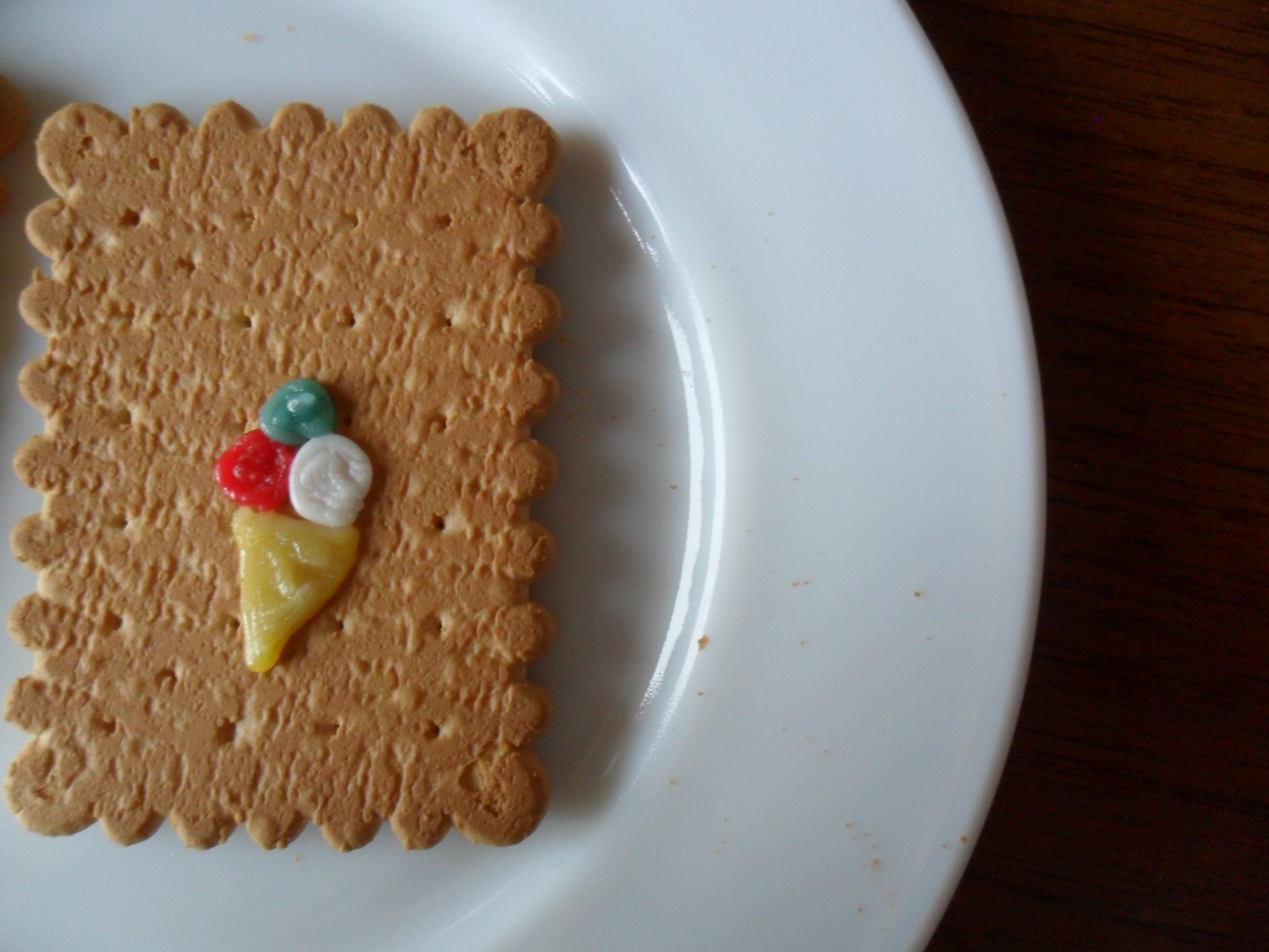Drawing on Biscuits - Instructables
