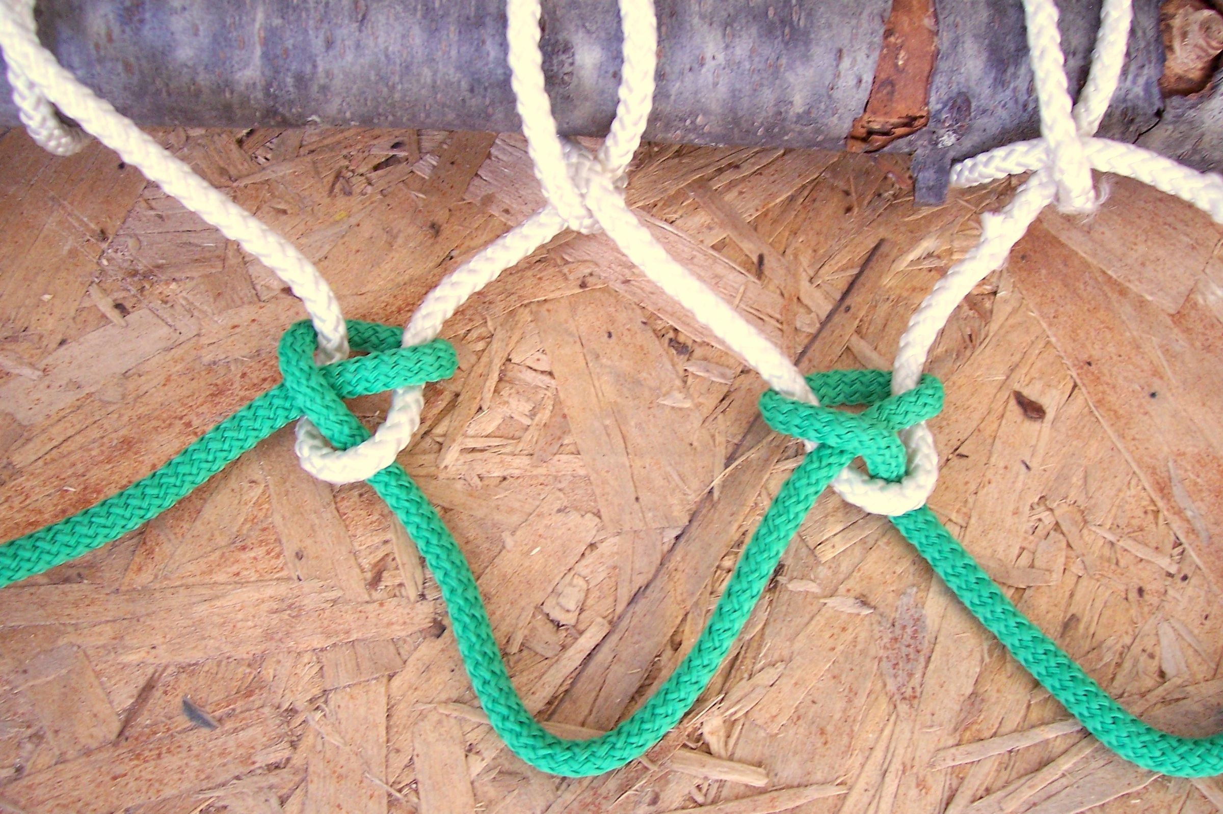 Rustic Hammock-Style Wilderness Chair : 15 Steps (with Pictures ...