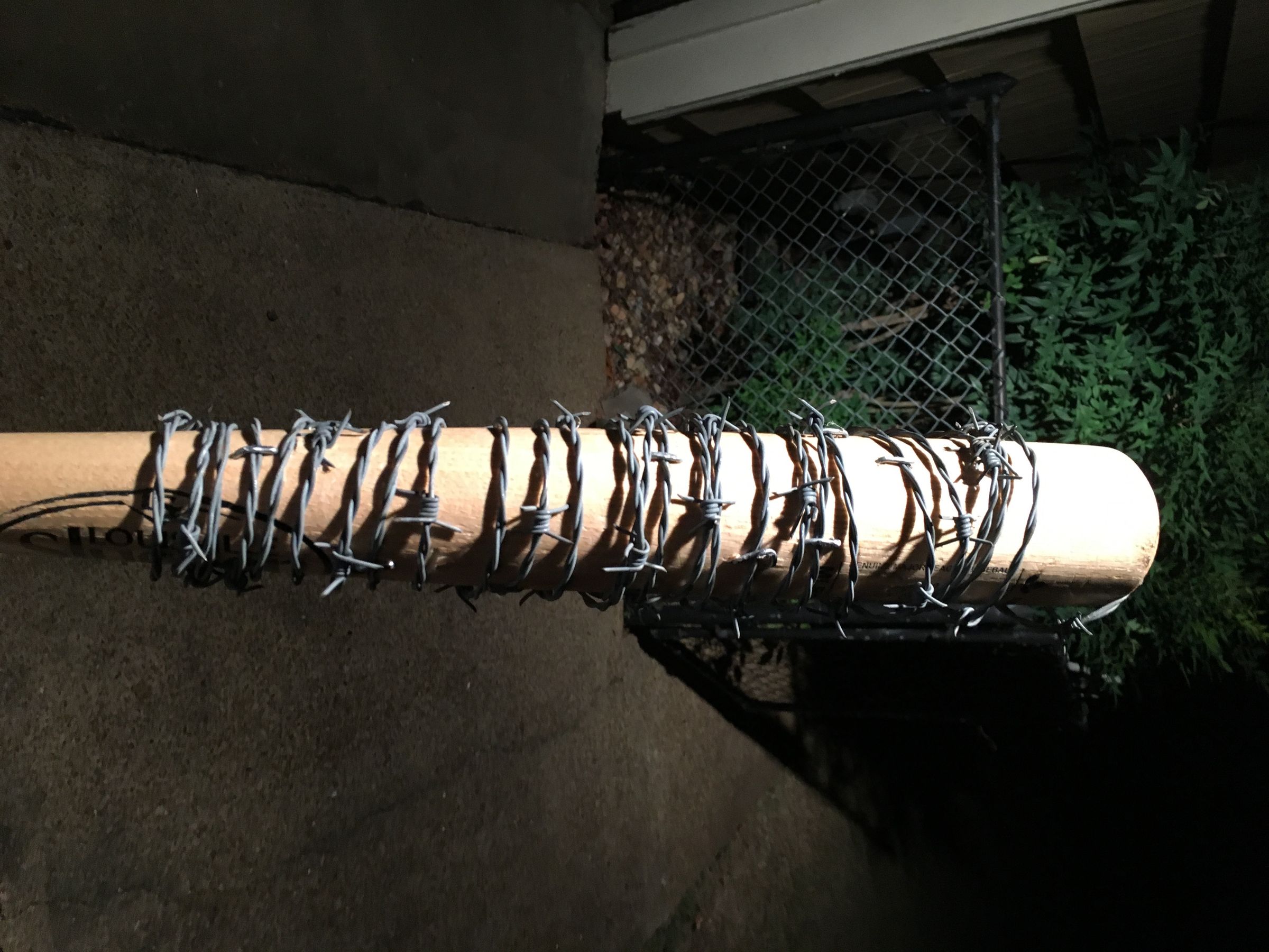 Negan's Bat From the Walking Dead : 11 Steps (with Pictures ...