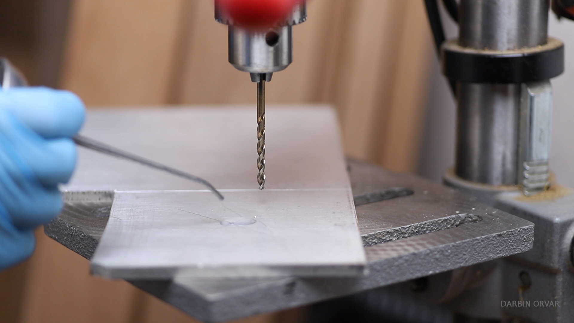Classic Oak Book Press W/Dovetails : 16 Steps (with Pictures ...