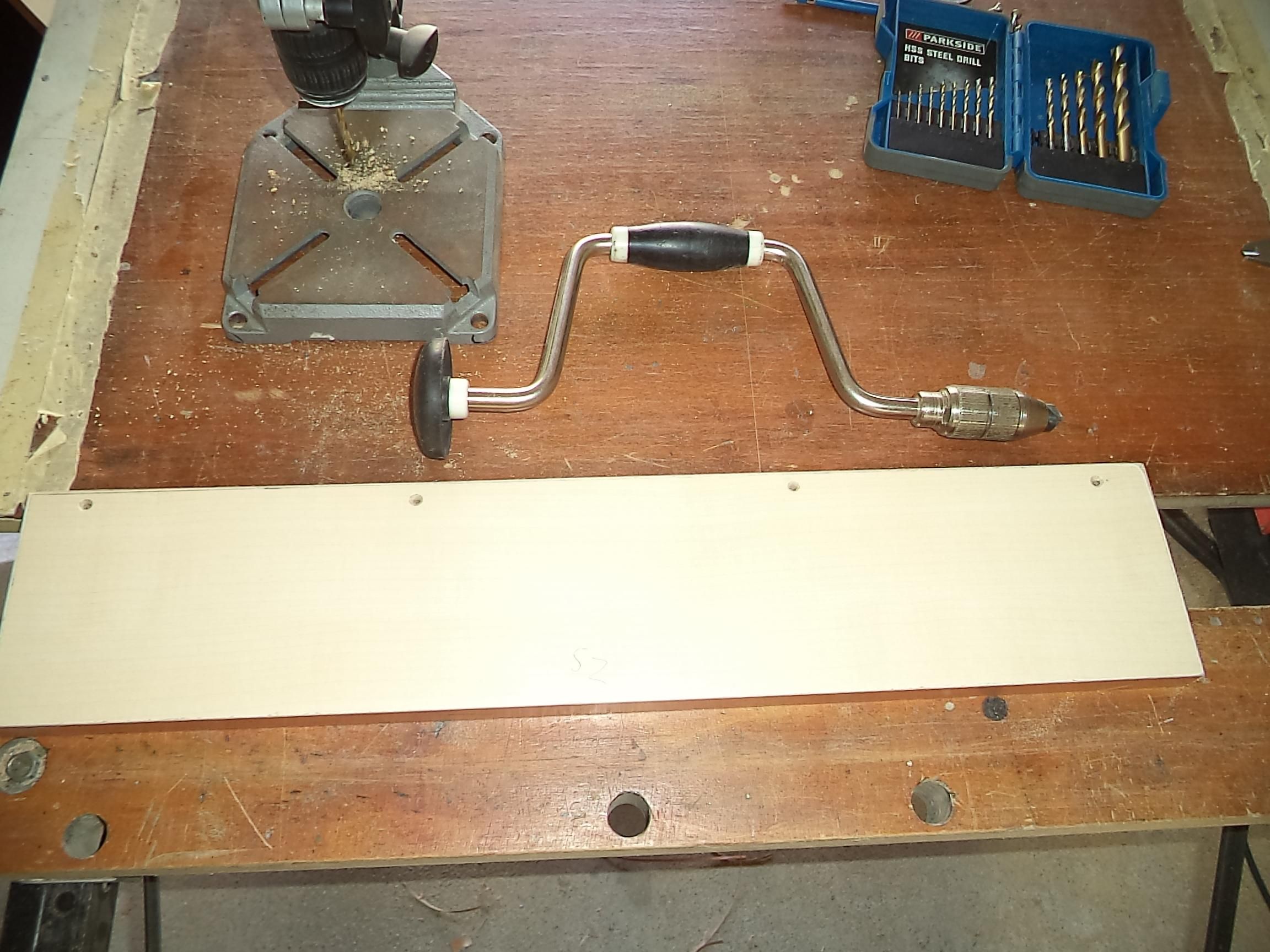 Useful Table on Wheels : 4 Steps - Instructables