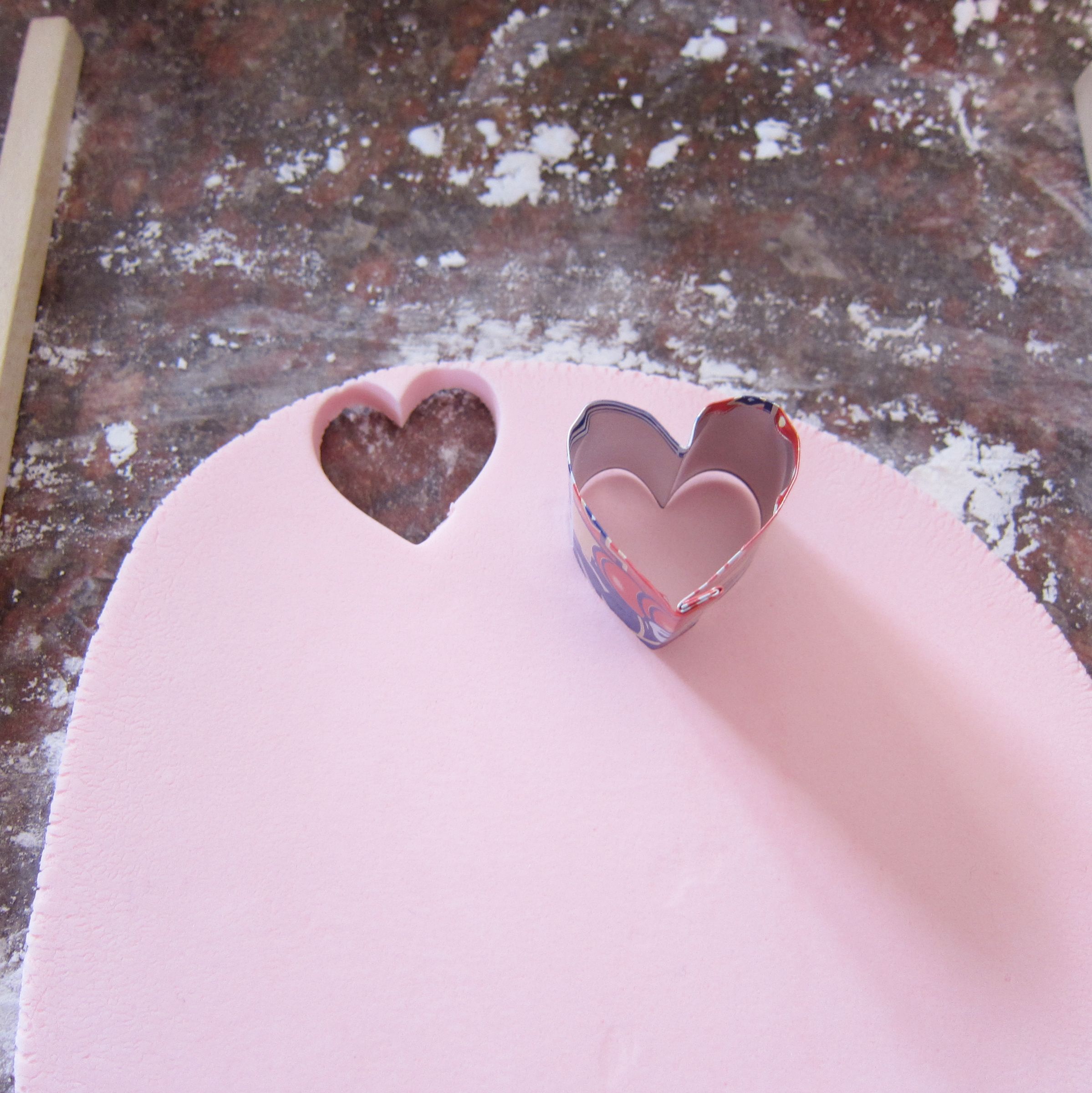 Homemade Candy Hearts : 4 Steps (with Pictures) - Instructables