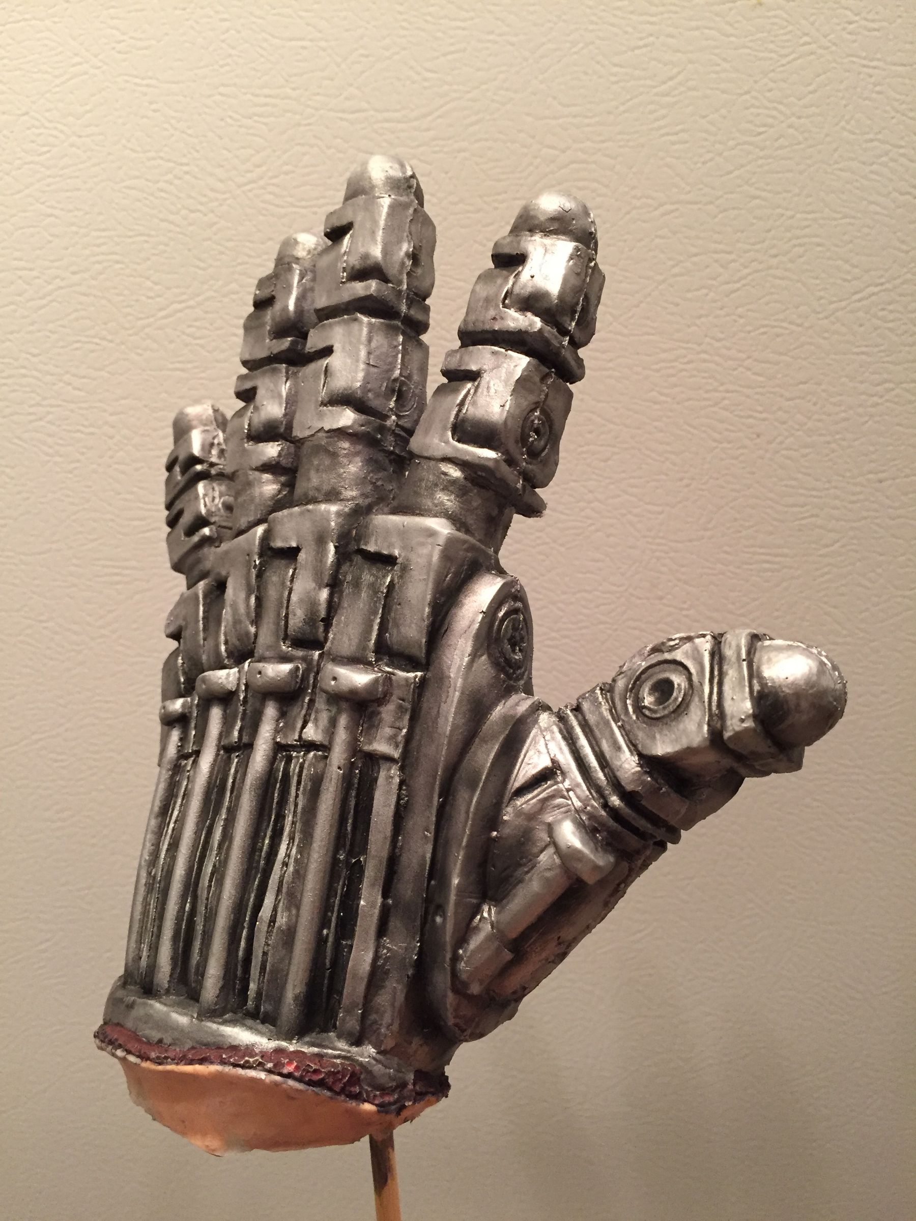Terminator Glove and Eye : 15 Steps (with Pictures) - Instructables