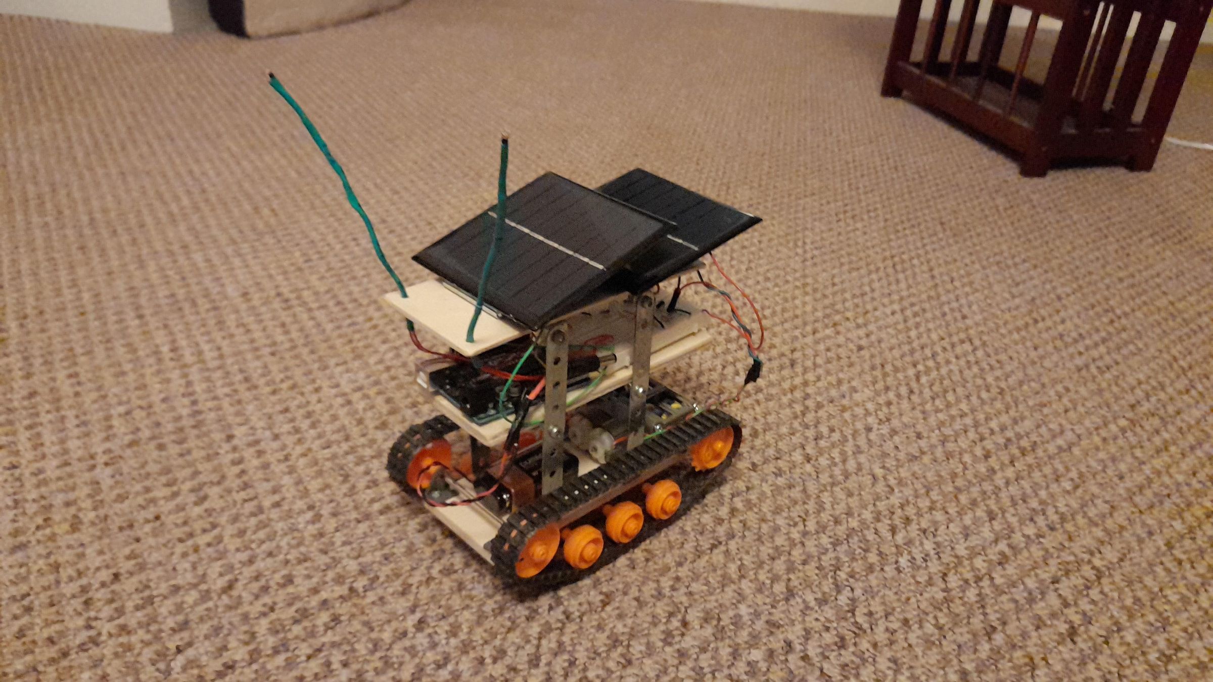 (w/ Video) Basic Arduino Robot, Light Seeker! : 8 Steps (with Pictures ...