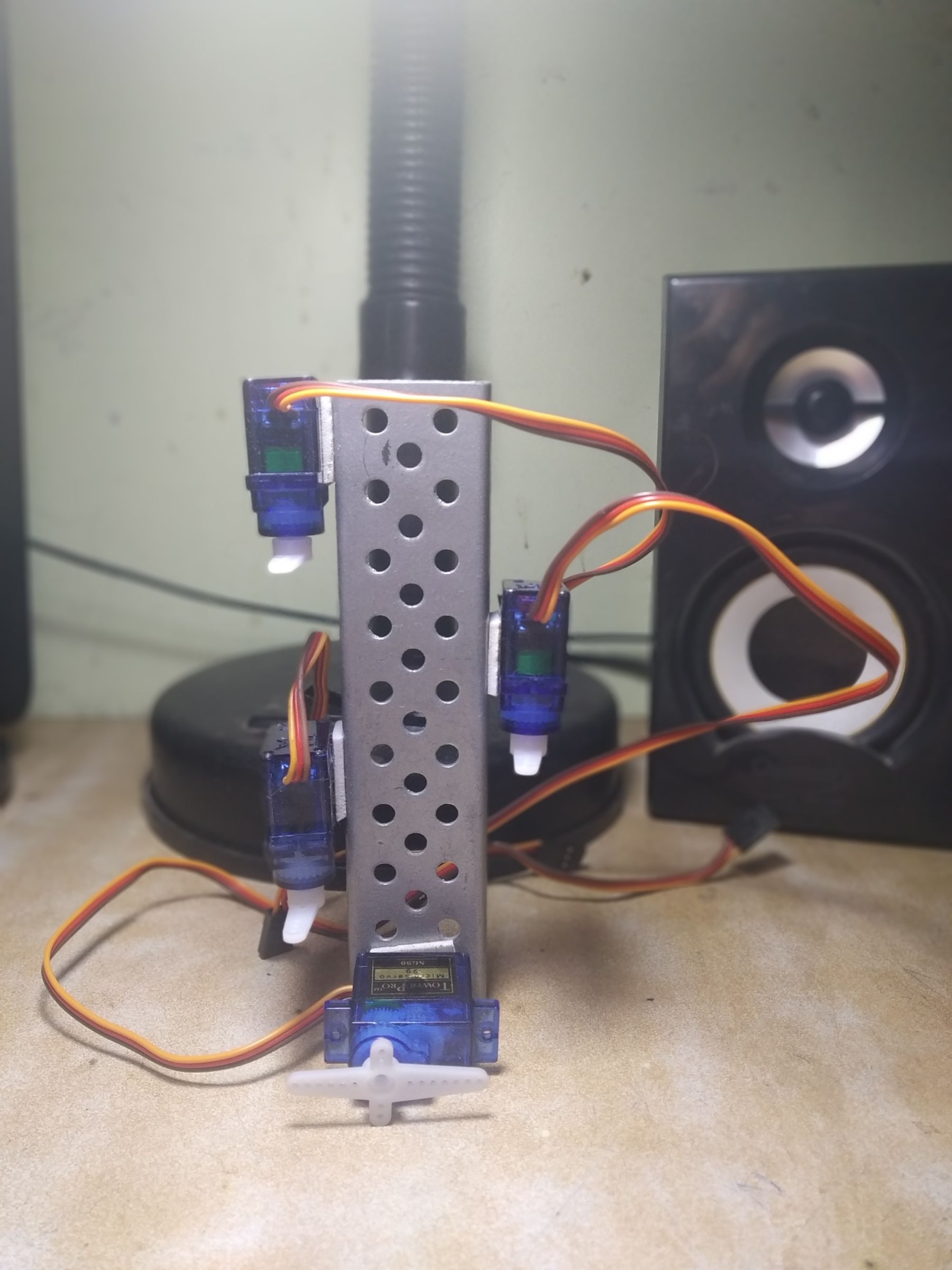 Resistor Sorter - Ishaan : 9 Steps - Instructables