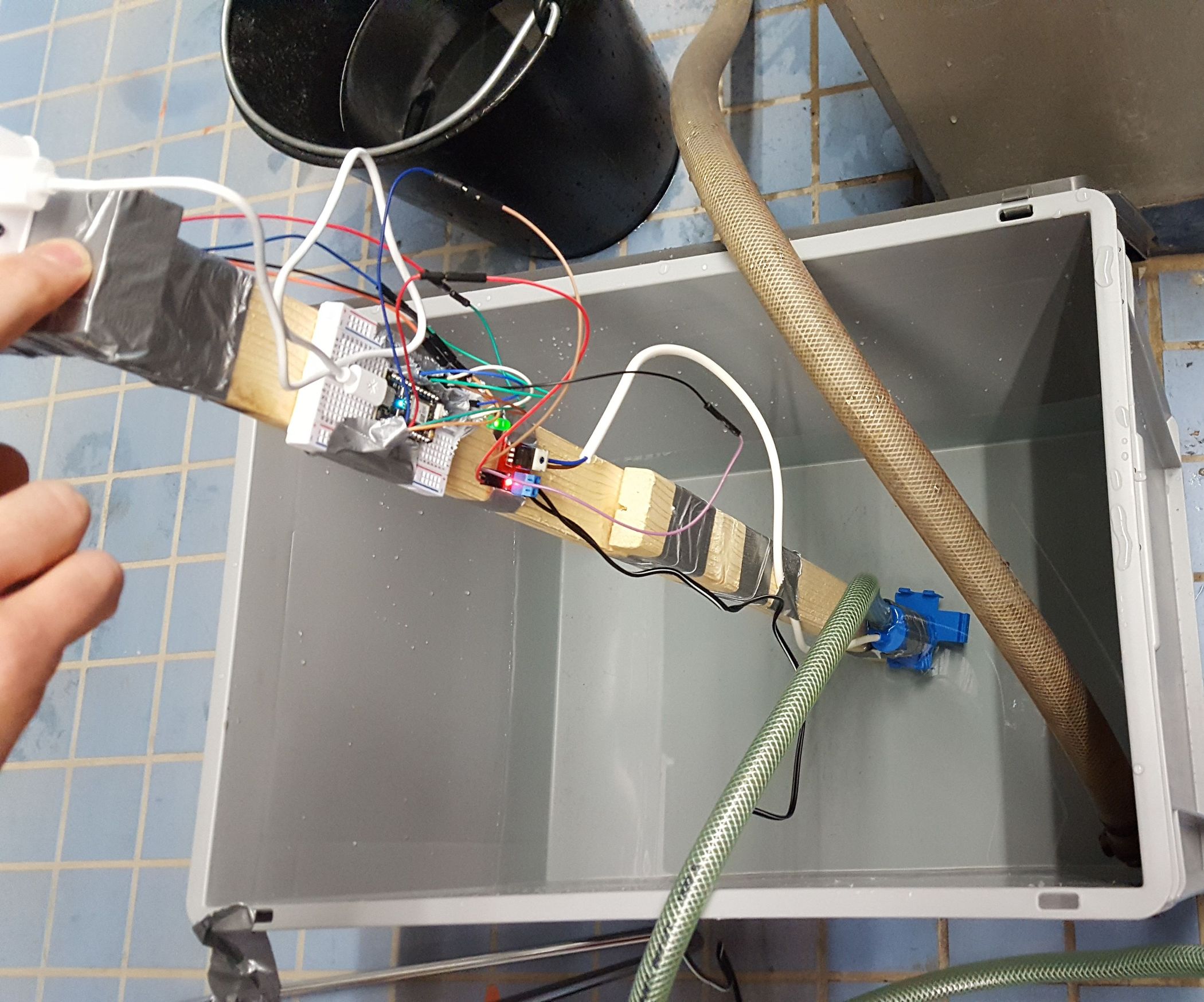 Water Height Controller : 7 Steps - Instructables