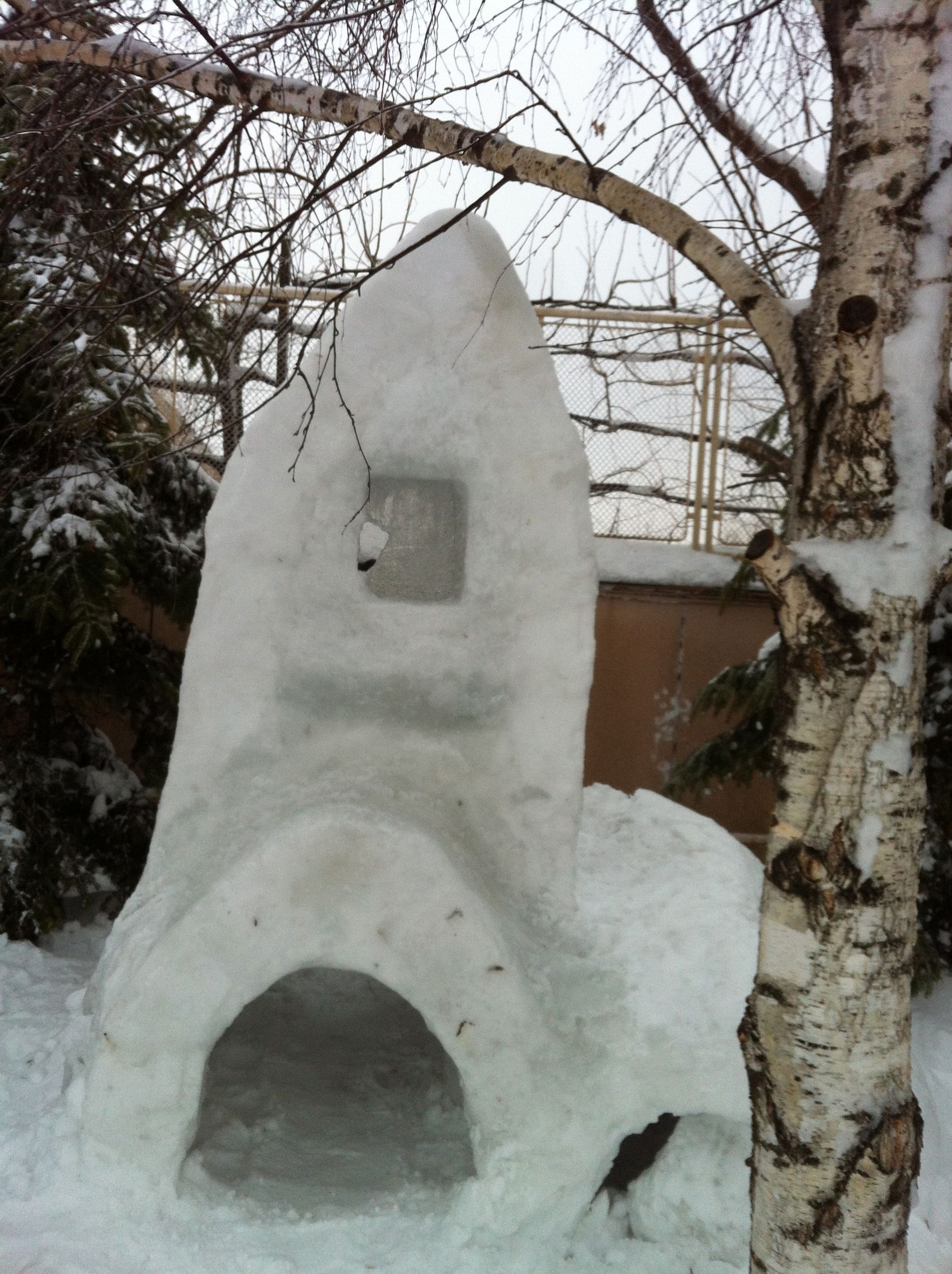 How to Make the Massive 3 Floor Snow Fort. : 9 Steps (with Pictures ...