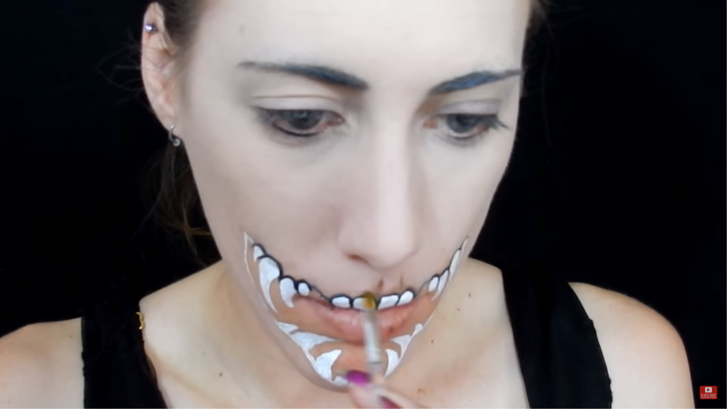 Dark Banshee Halloween Look : 11 Steps (with Pictures) - Instructables