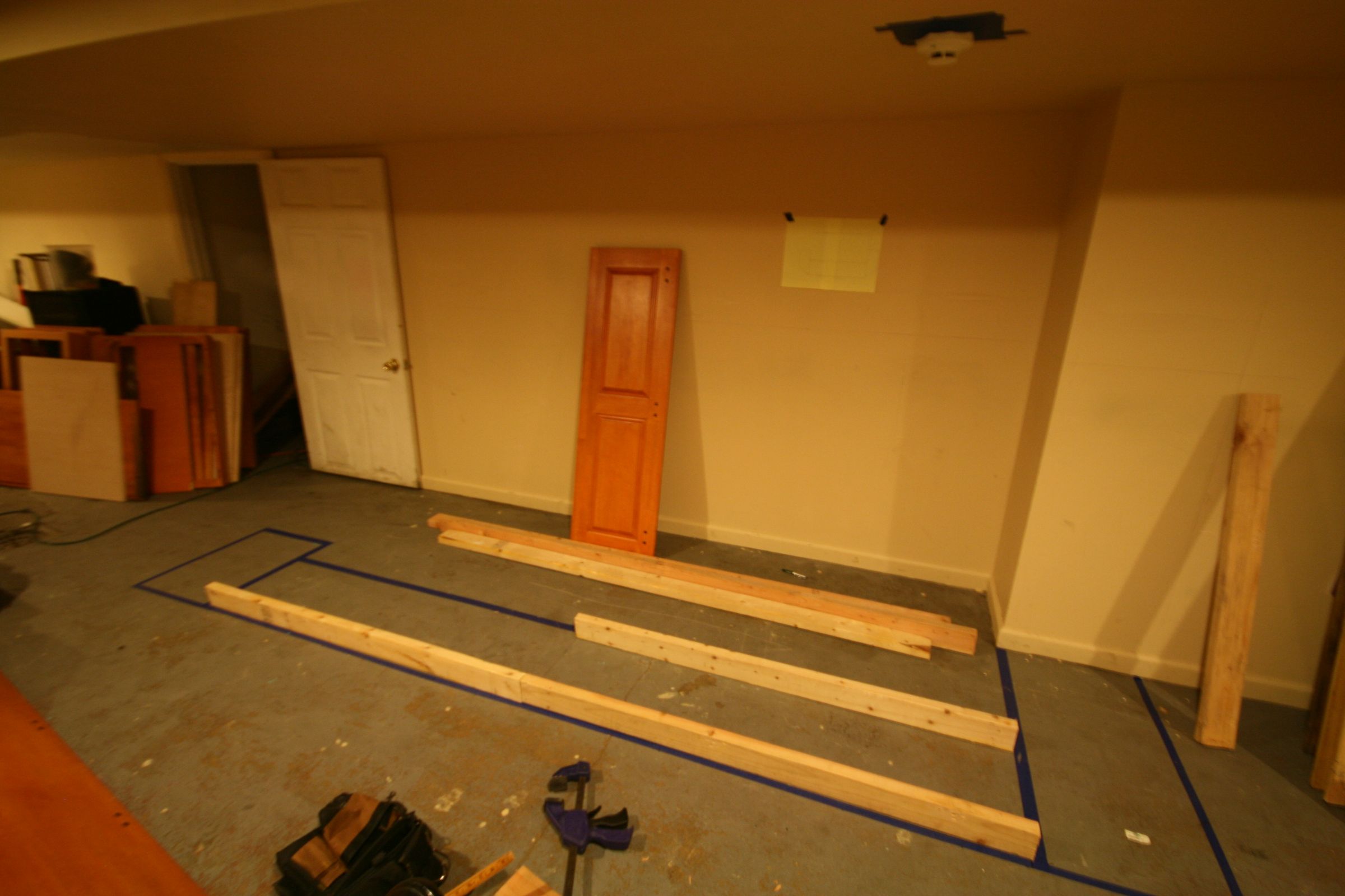 Fraternity Basement Bar : 10 Steps - Instructables