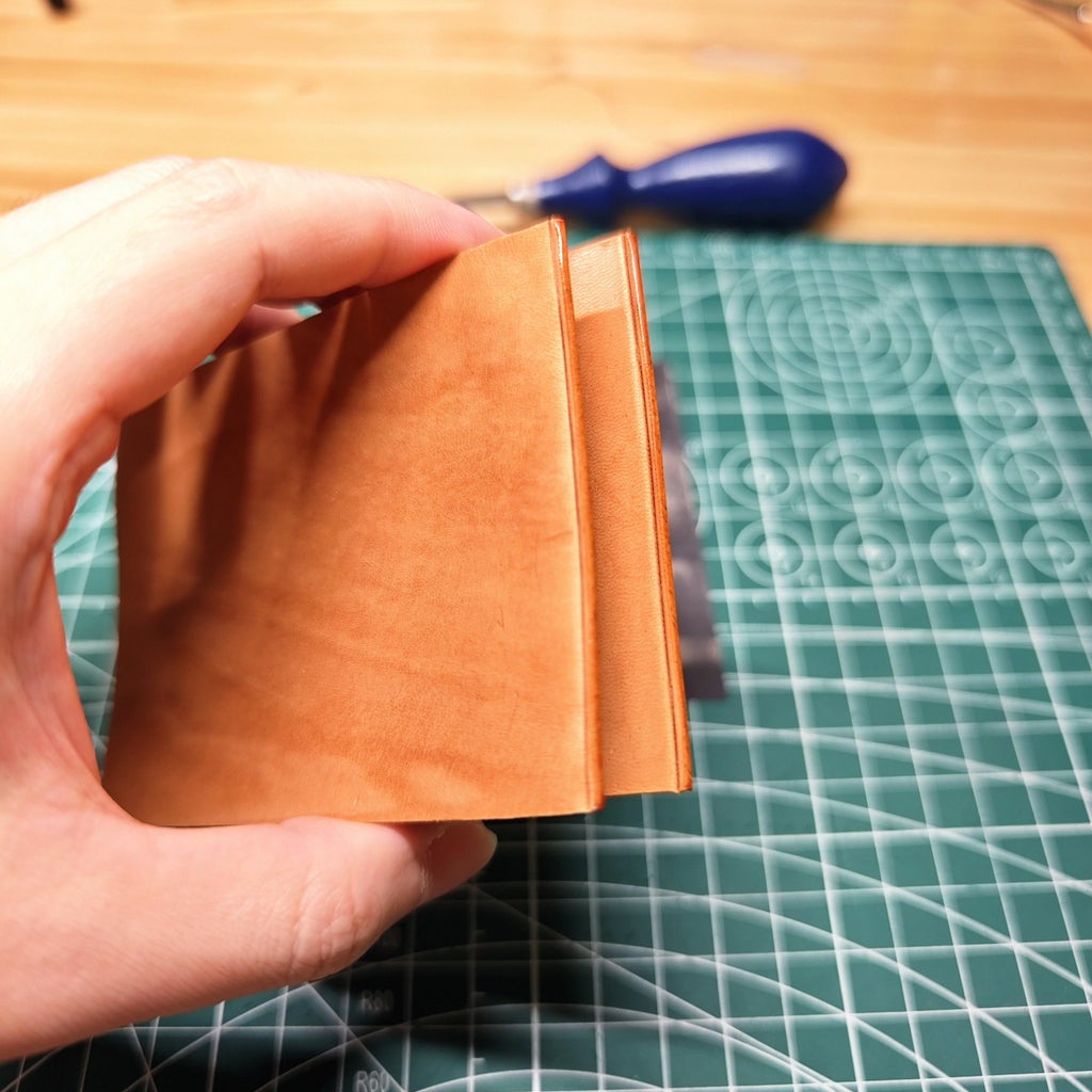 Leather Card Holder Beginner Friendly 9 Steps With Pictures
