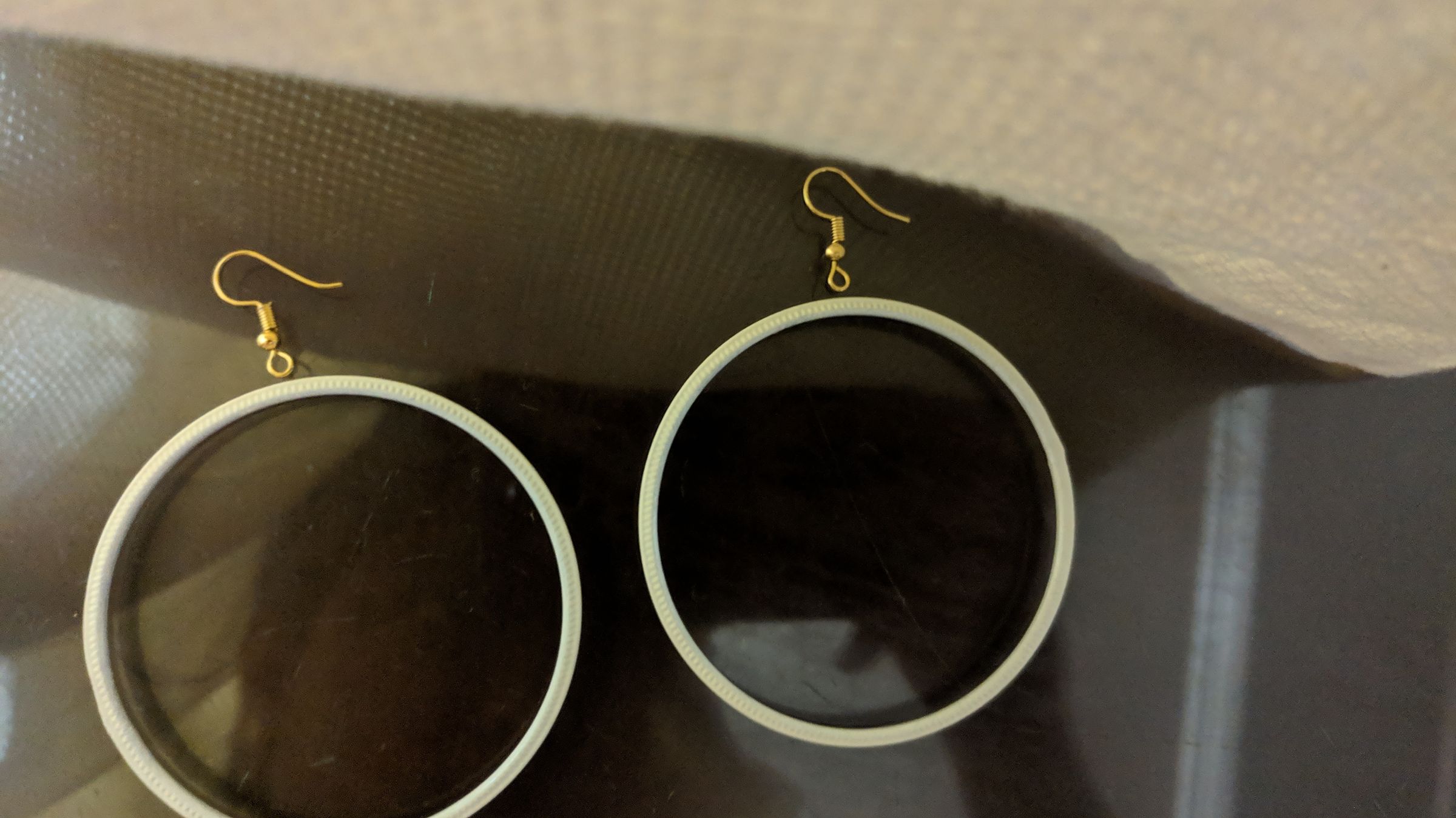 Embroidered Earrings : 11 Steps (with Pictures) - Instructables