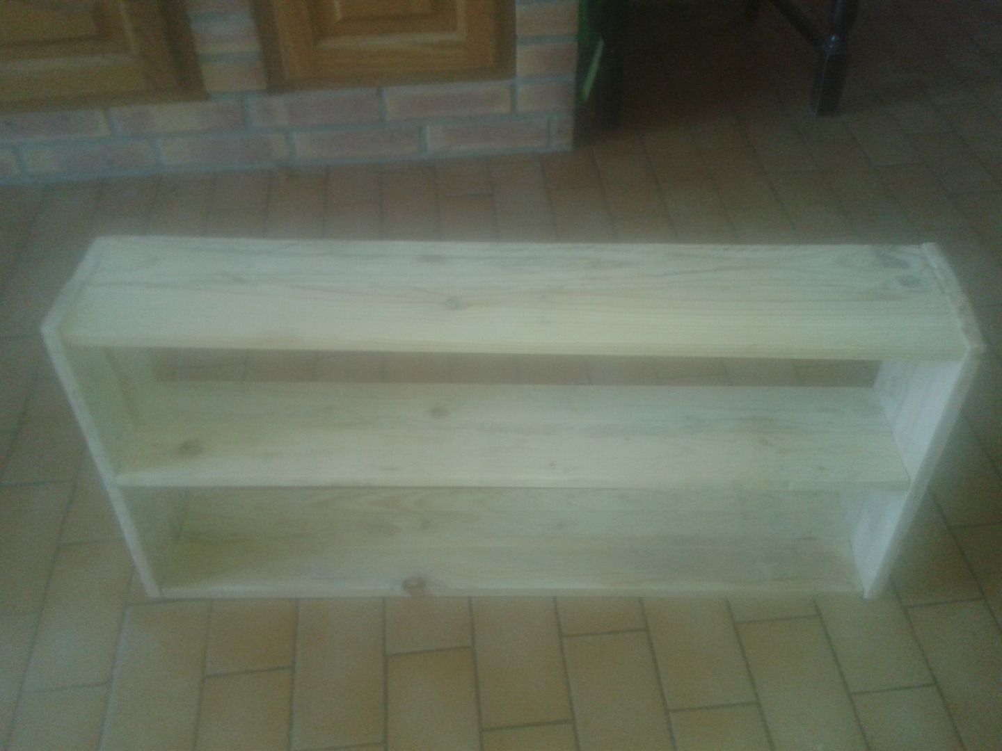 Simple Pallet Book Shelf : 3 Steps - Instructables