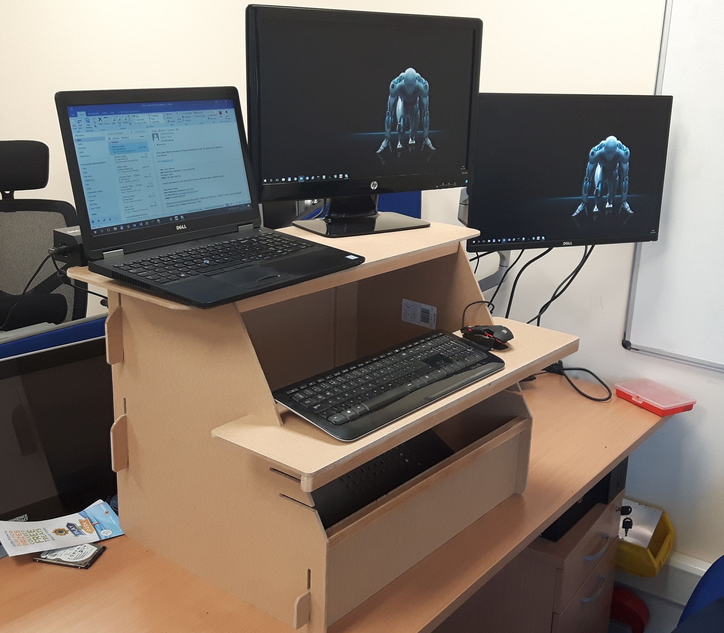 Sitting to Standing Desk Converter : 5 Steps (with Pictures ...
