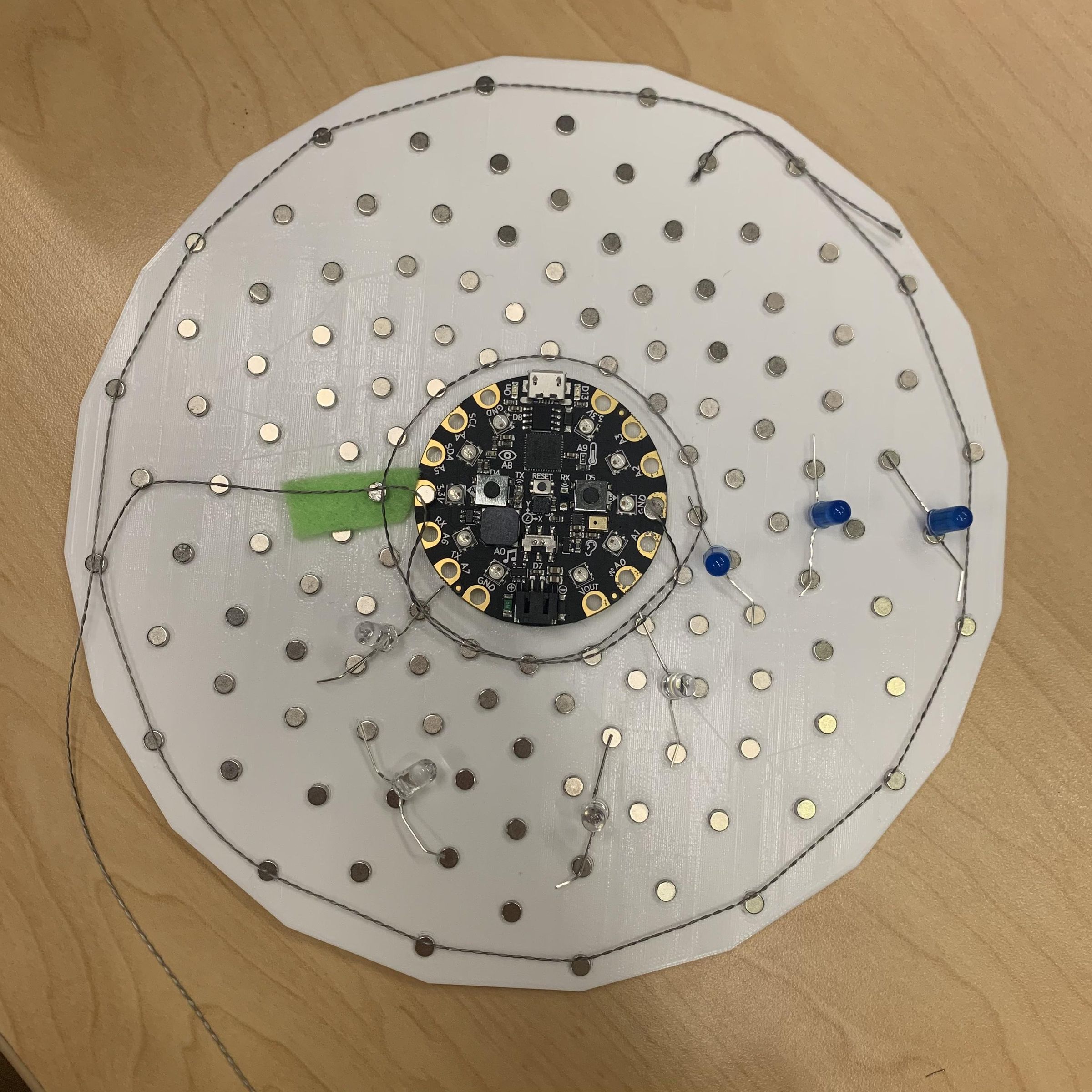 Constellation Conductive Thread Circuit : 4 Steps - Instructables