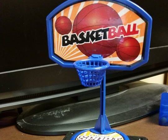 Mini Basketball Court : 5 Steps - Instructables
