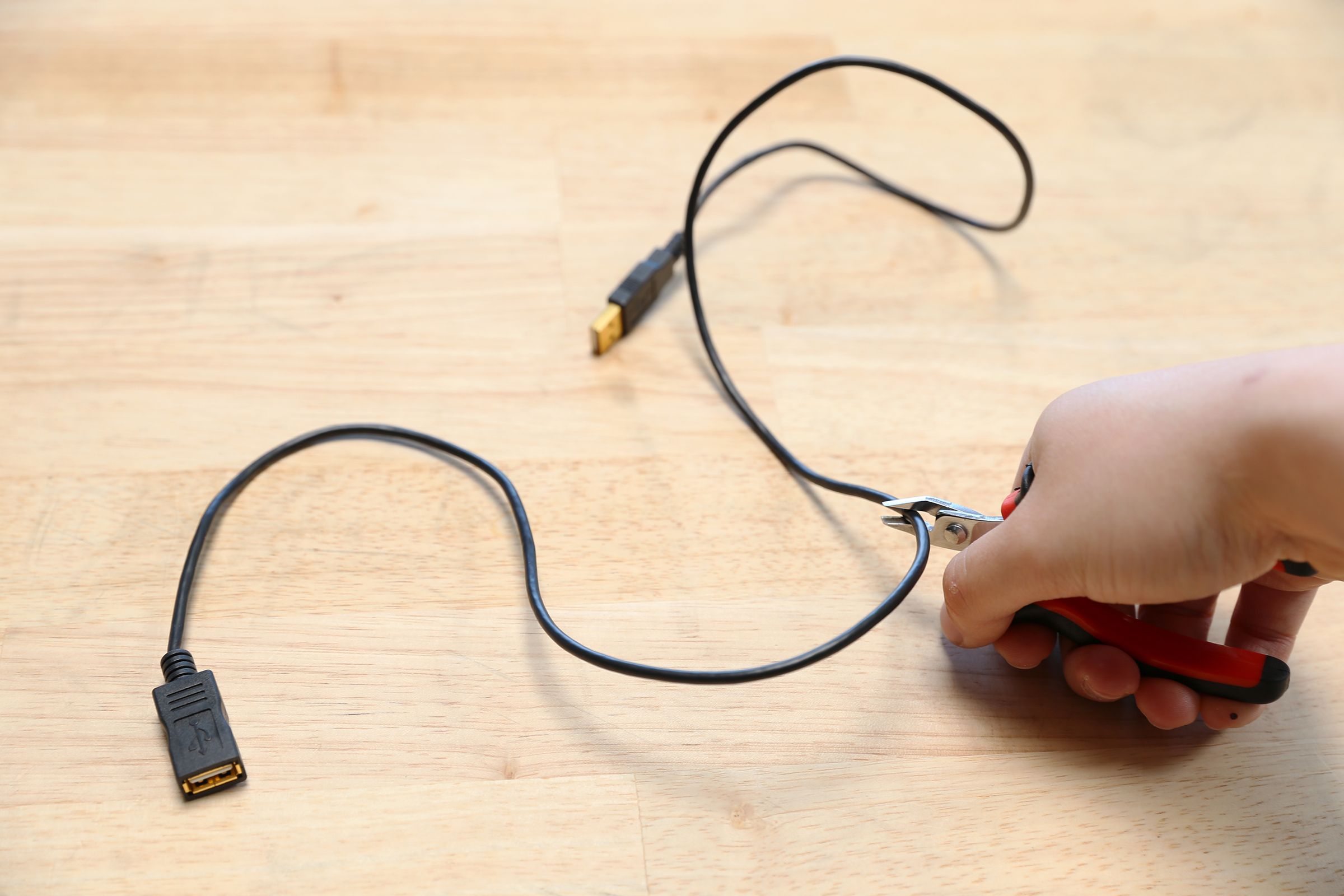 Shaky Leg Power Generator : 19 Steps (with Pictures) - Instructables