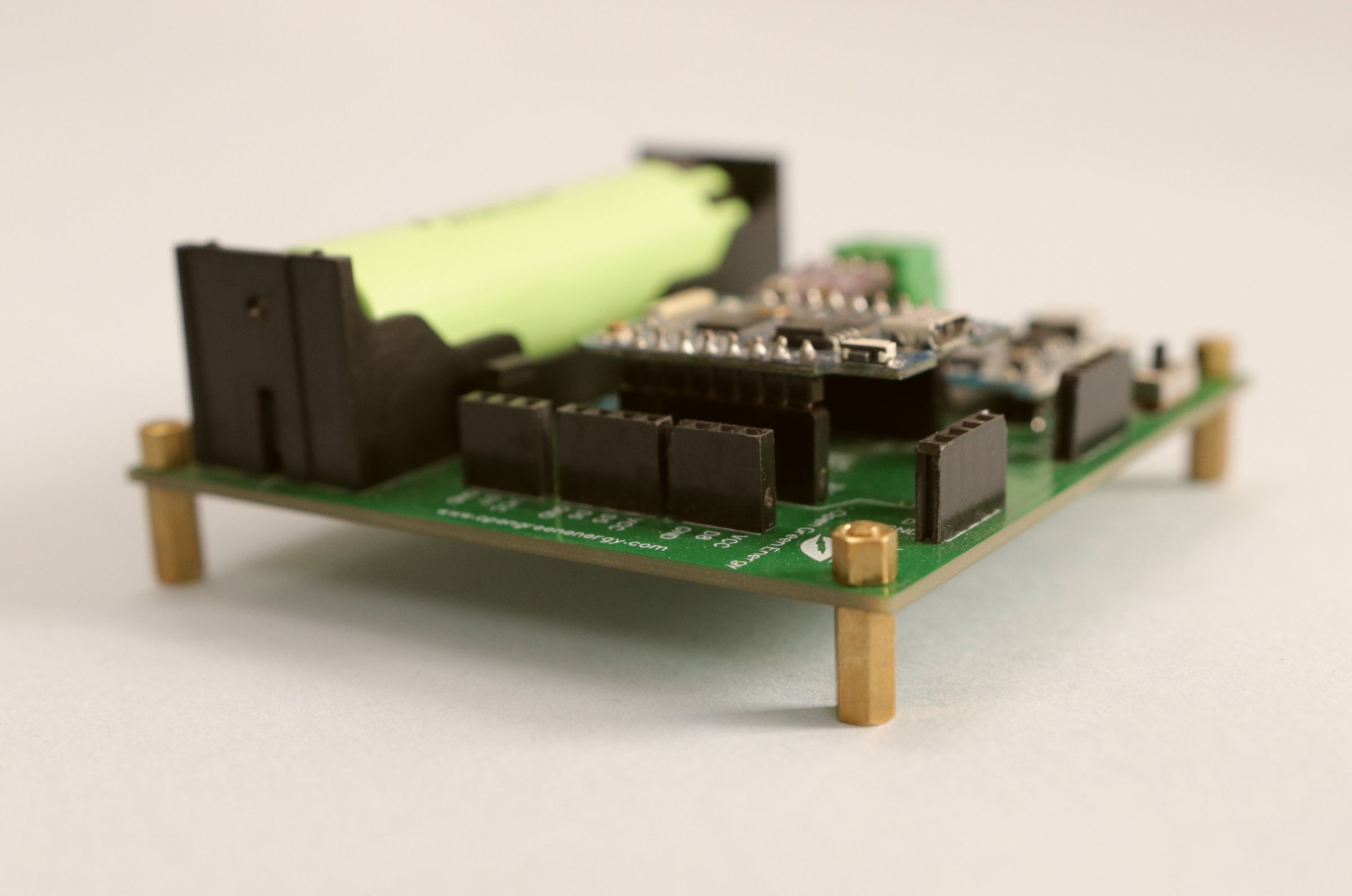 Solar Powered WiFi Weather Station V2.0 : 23 Steps (with Pictures ...