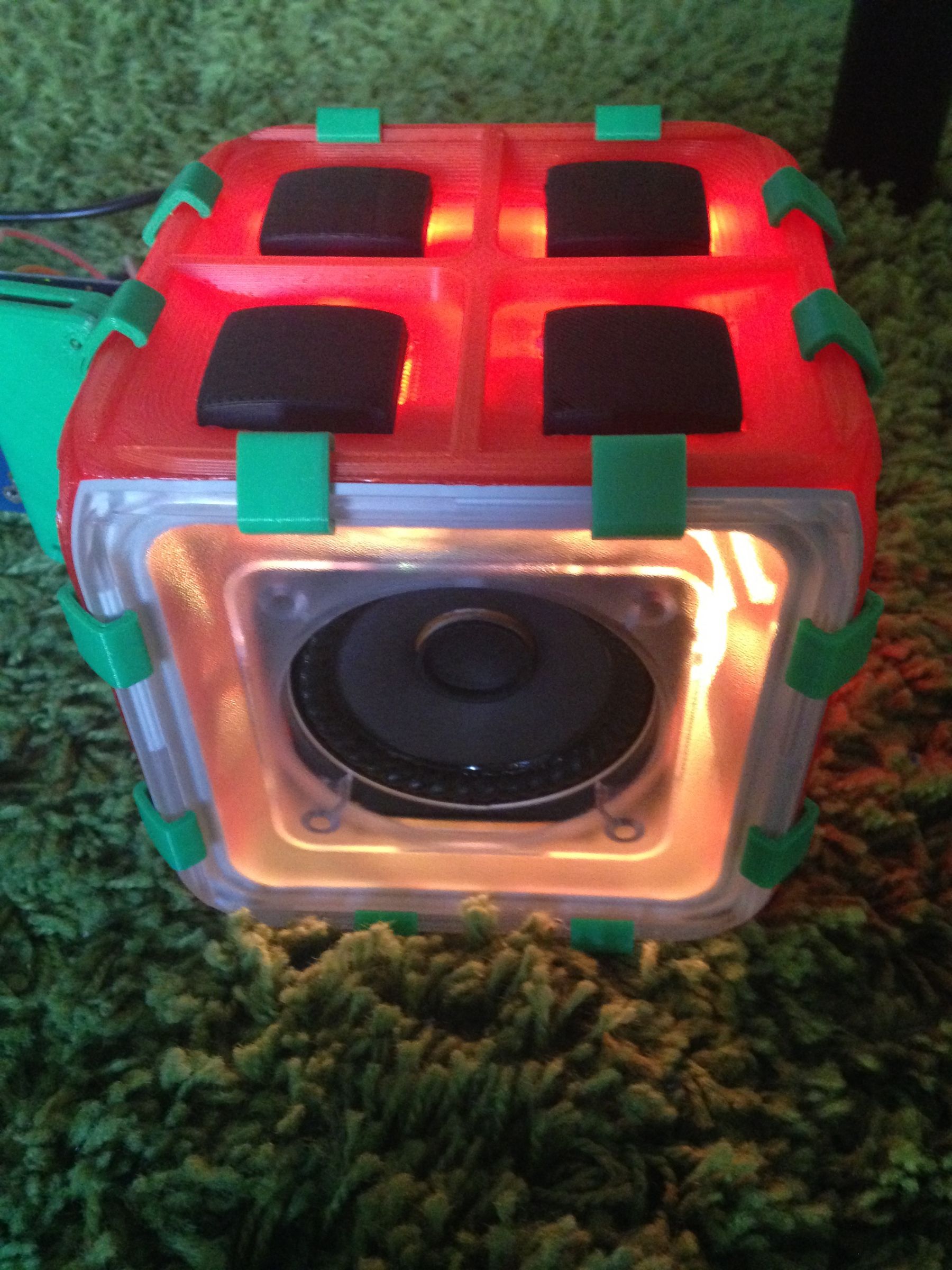 BOSEbuild Speaker Beat Cube : 7 Steps (with Pictures) - Instructables