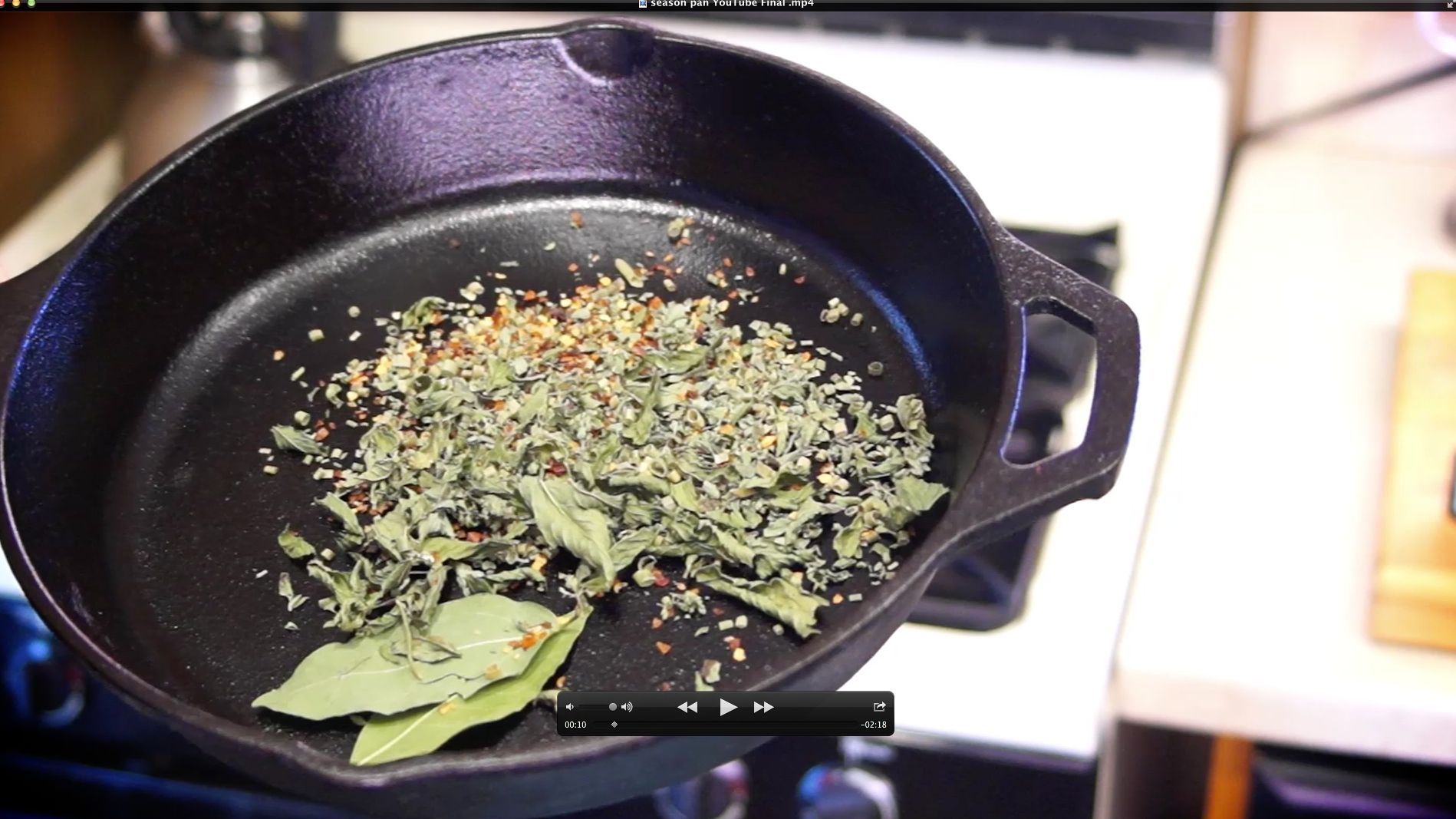 How to Season a Cast Iron Pan With SCIENCE! : 10 Steps (with Pictures ...