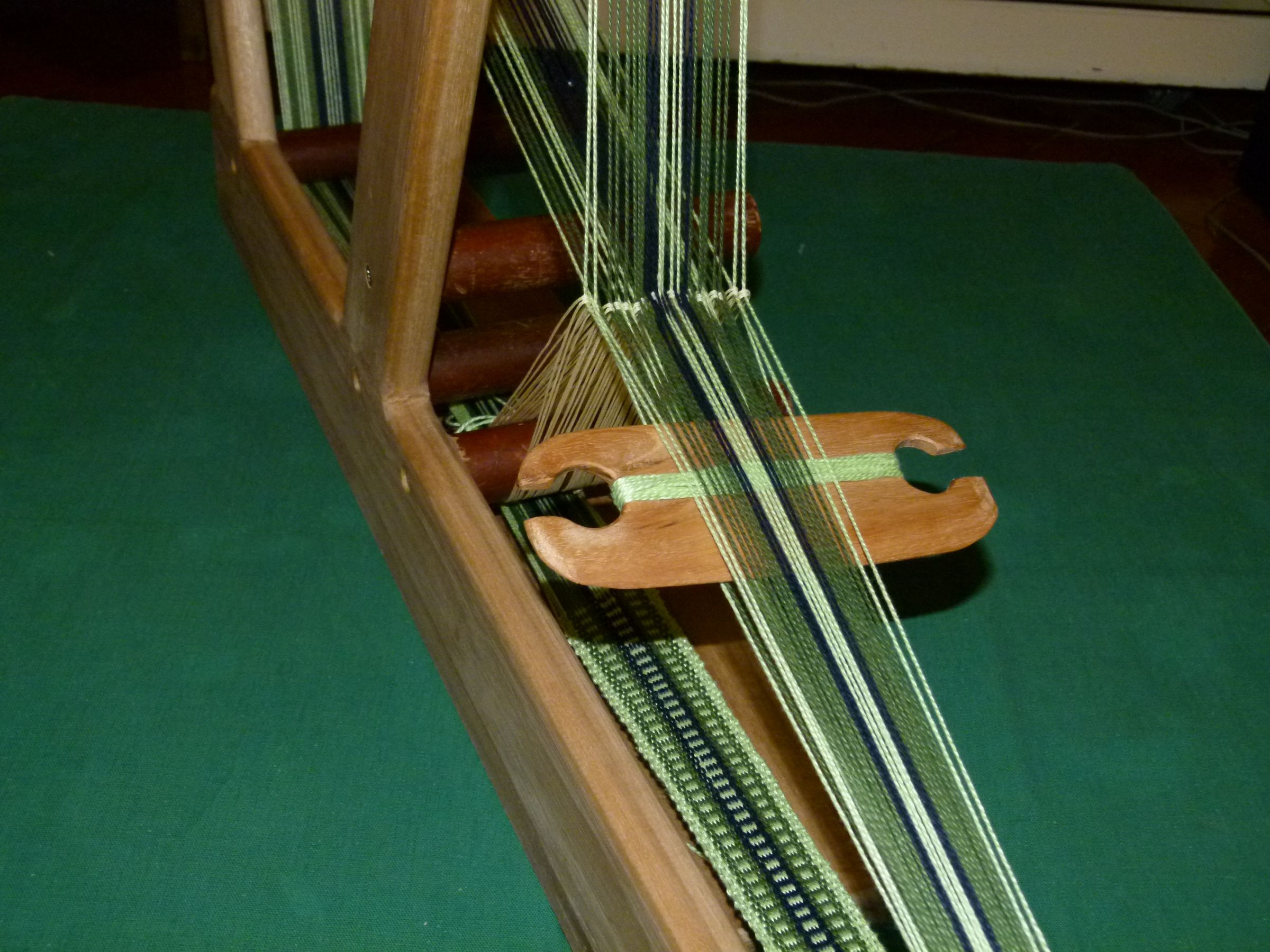 Discover and Build an Inkle Loom! : 10 Steps (with Pictures ...
