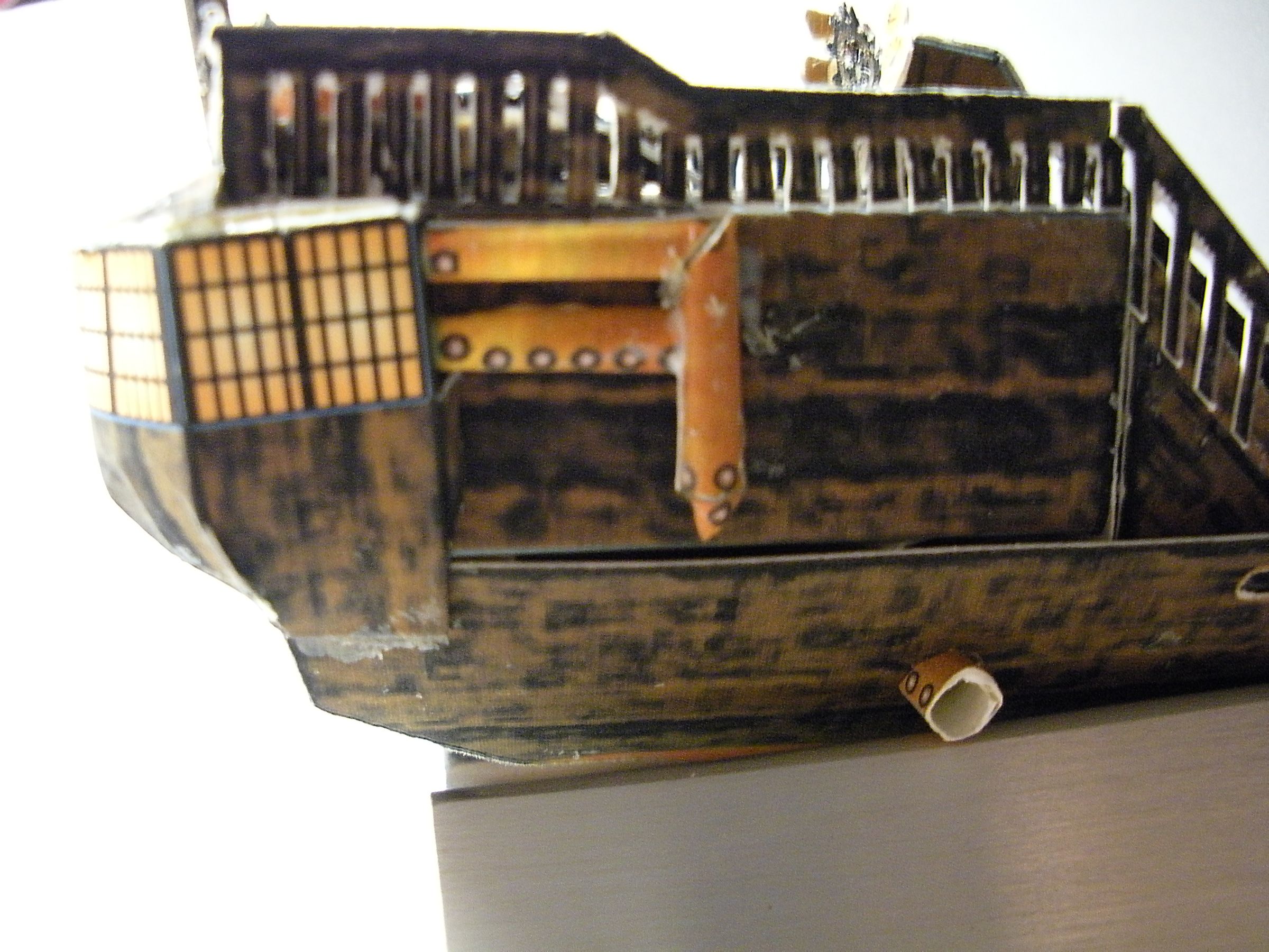 Papercraft Airship: Hull Part 2 : 6 Steps - Instructables