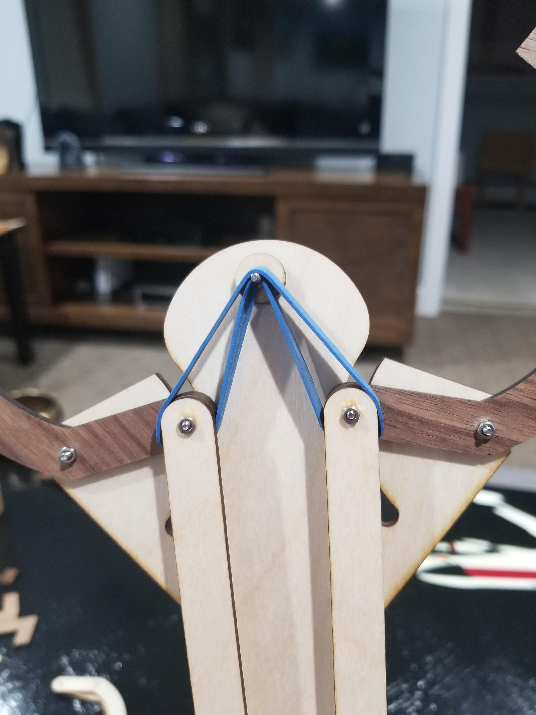 Laser-cut Extension Claw: Recreating My Favorite Toy : 8 Steps (with ...