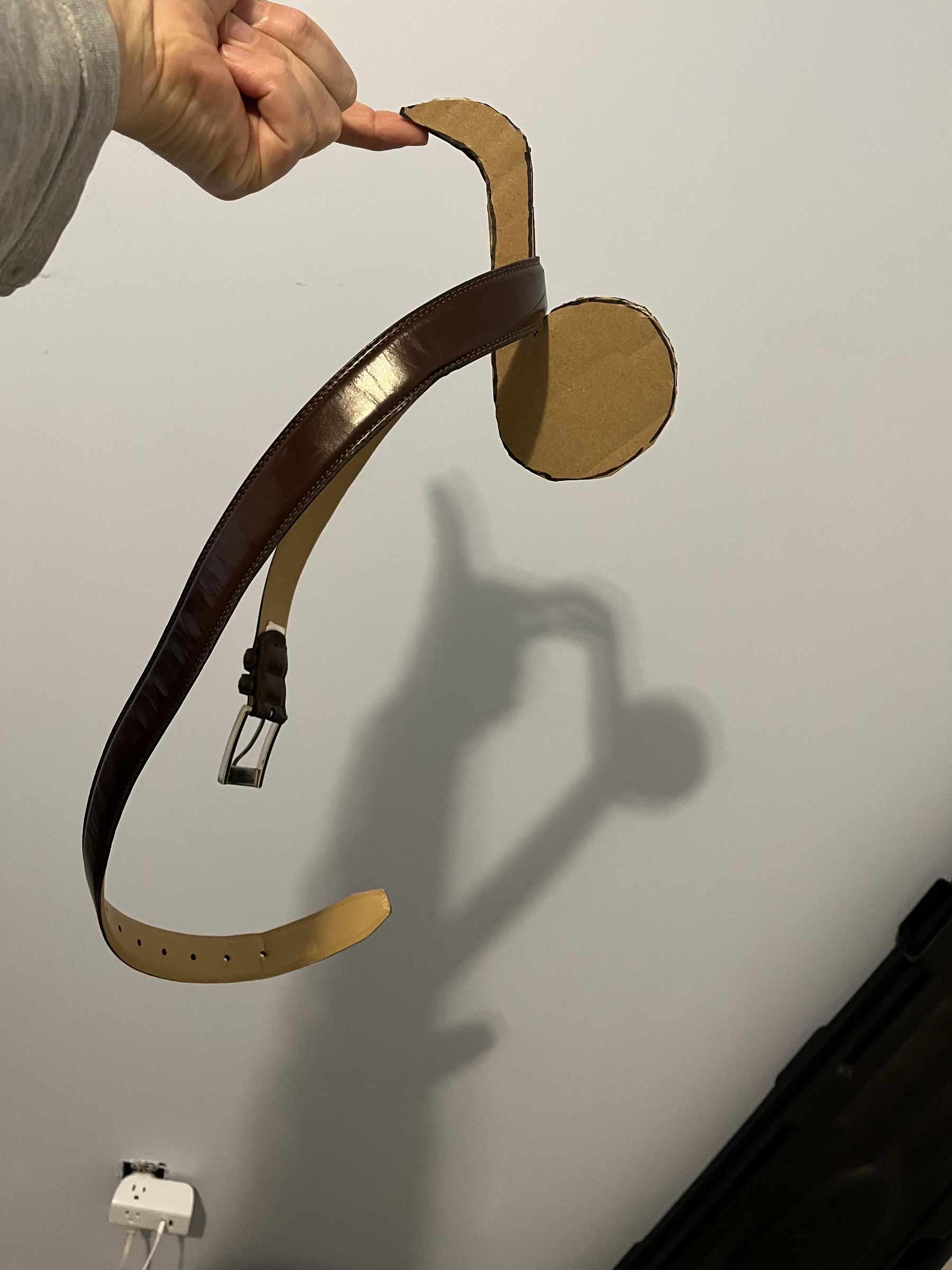 Gravity Defying Music Note : 4 Steps - Instructables