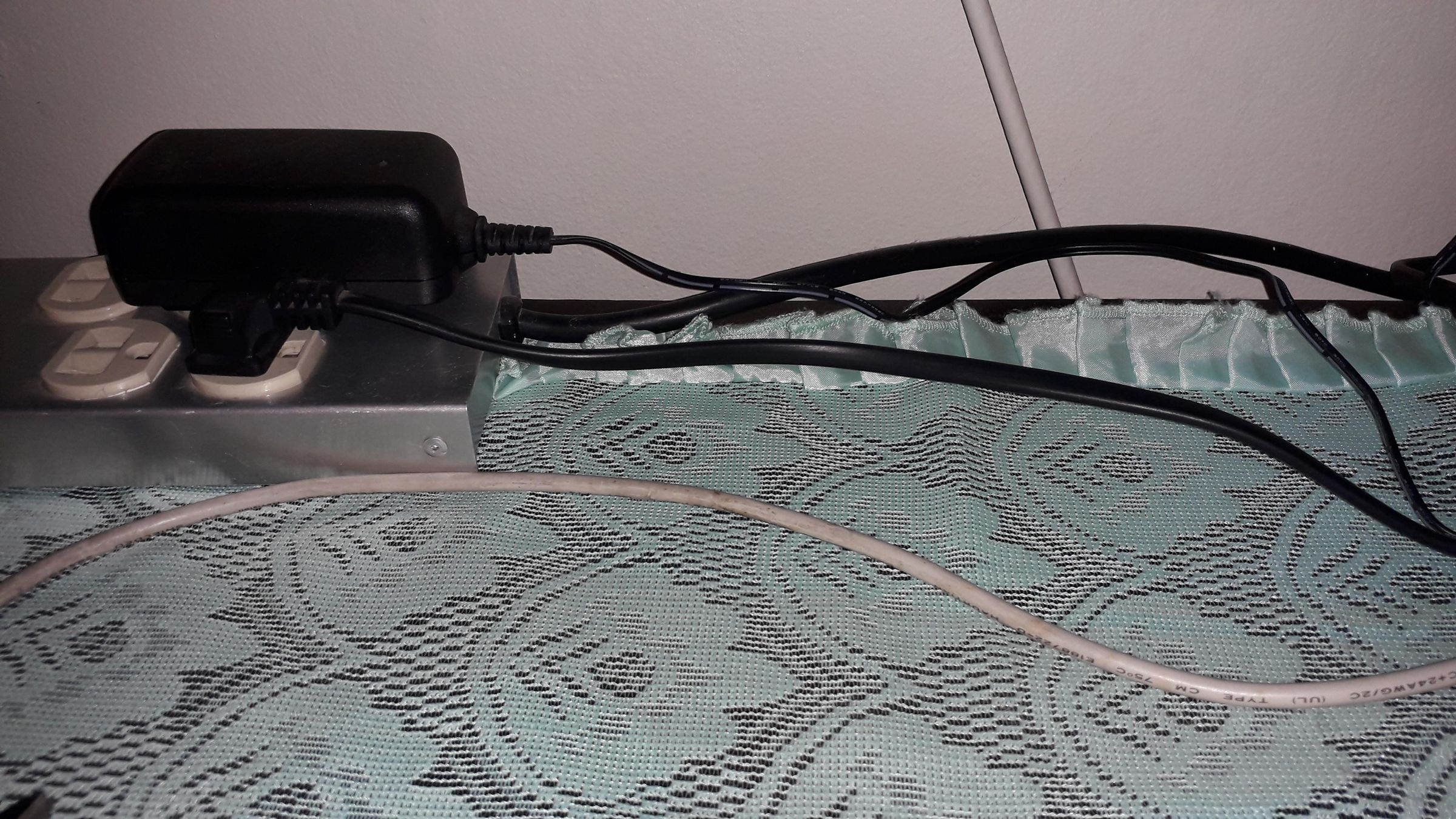 Zip Tie Cable Management : 8 Steps - Instructables