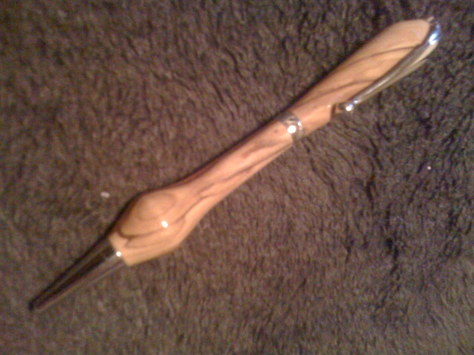 How to Turn a Wooden Pen on a Lathe : 11 Steps (with Pictures ...