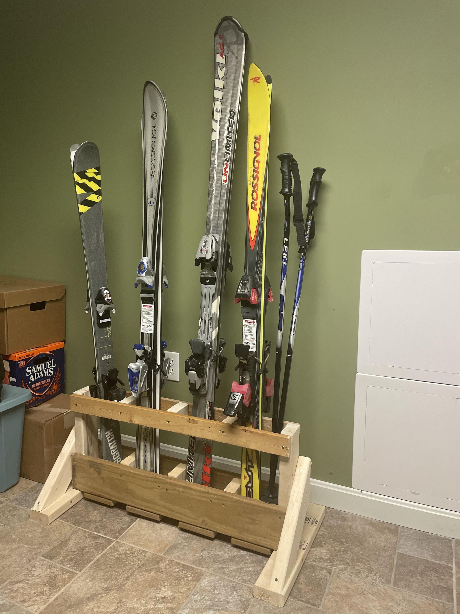 Ski Rack From 2x4 and Plywood : 8 Steps (with Pictures) - Instructables