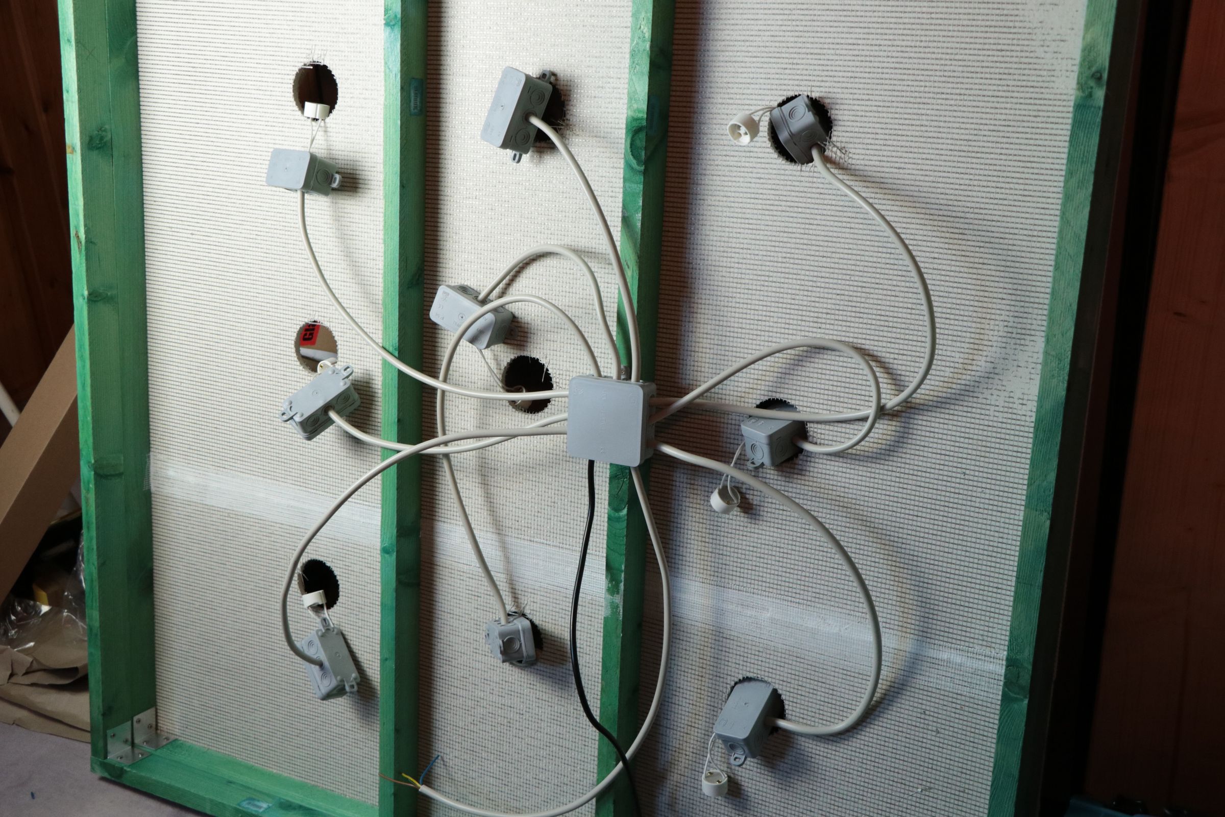 Make Your Own Modern LED Ceiling Lamp : 4 Steps - Instructables