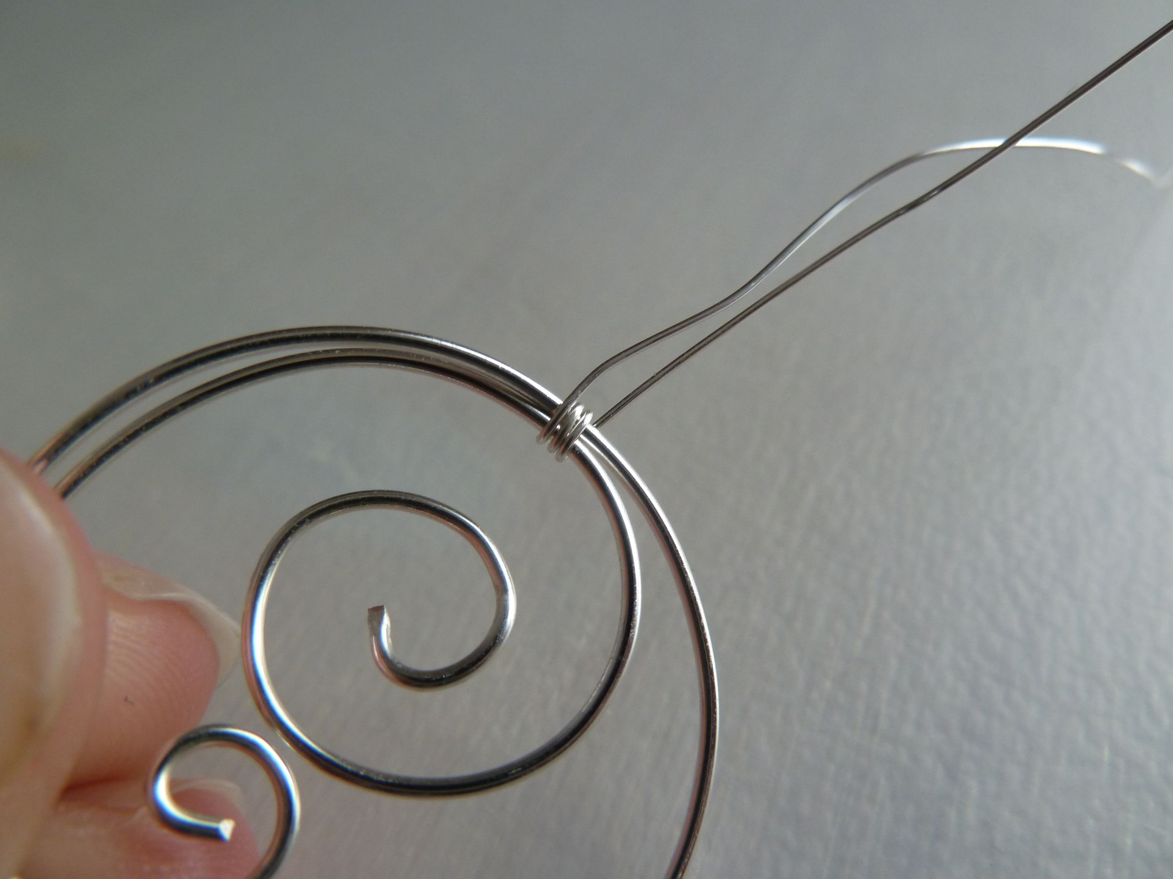 Triple Swirl Wirework Pendant : 17 Steps (with Pictures) - Instructables