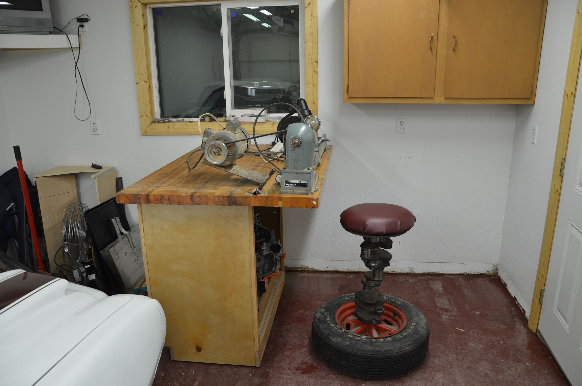 Rolling Workstation for Small Workspaces : 10 Steps (with Pictures ...