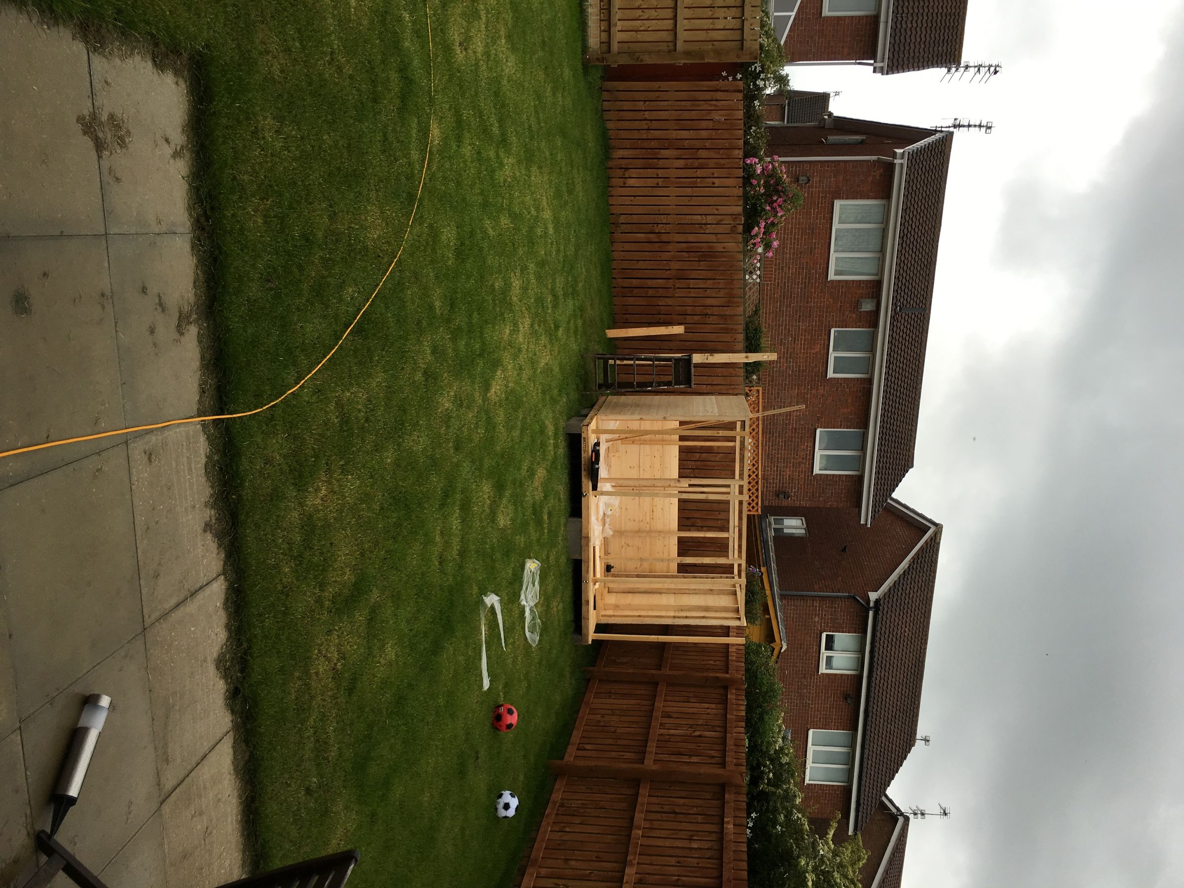 Custom Solar Powered Playhouse With Built in DIY Powerwall! : 7 Steps ...