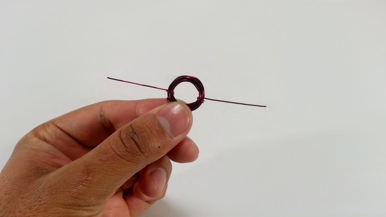 How to Make an Electric Motor : 6 Steps (with Pictures) - Instructables